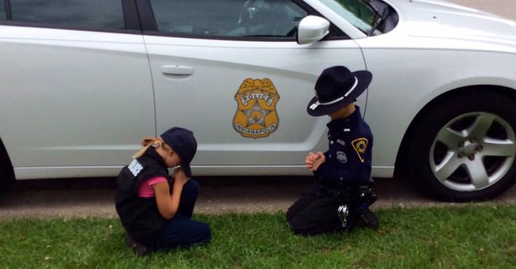 Kids Praying For Police Officer Dad's Safety | POPSUGAR Family