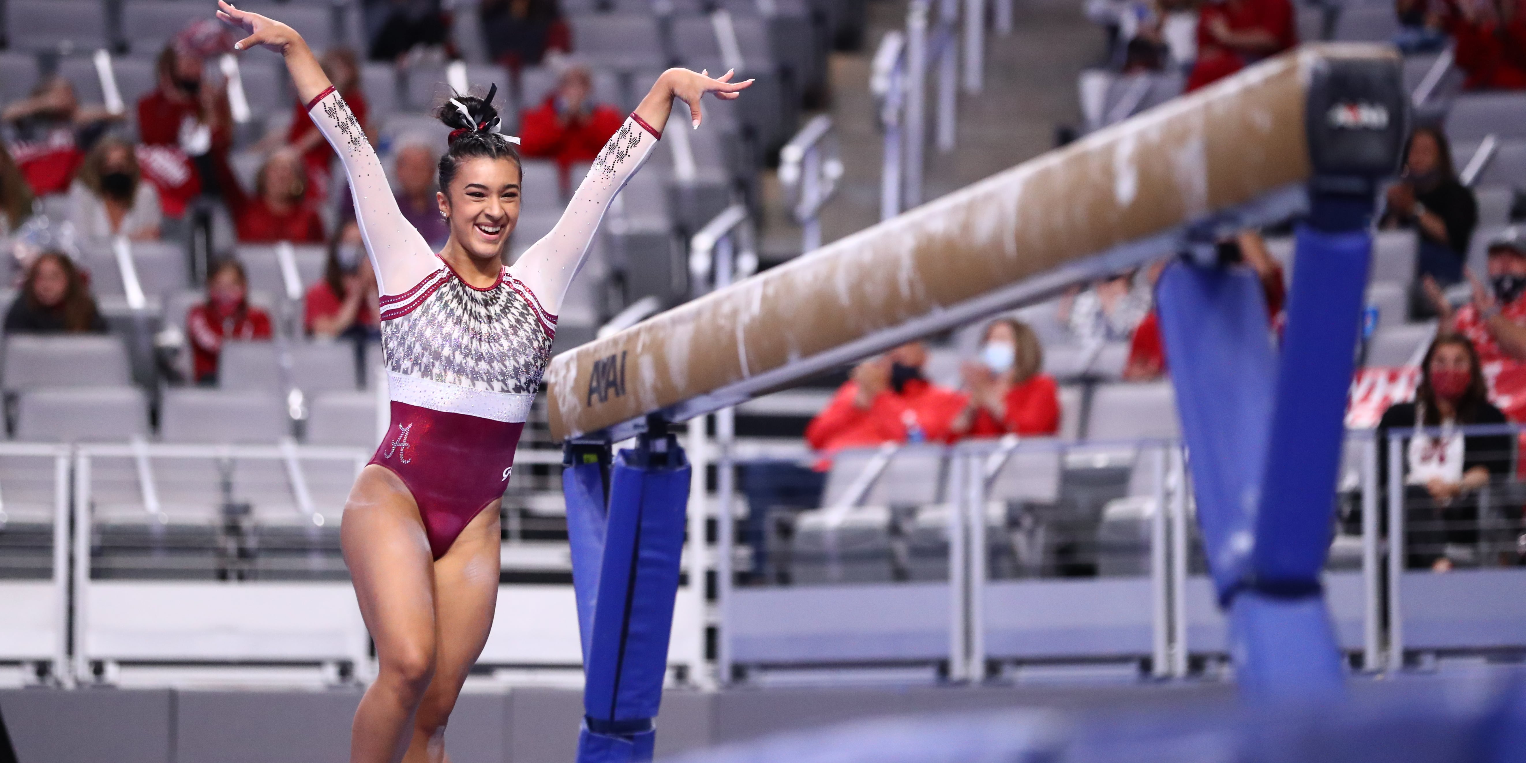 Luisa Blanco Beam Routine 2021 NCAA Gymnastics Championships | POPSUGAR ...