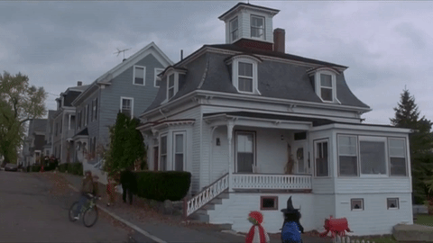 Max and Dani Dennison's Home | Pictures of Real Hocus Pocus Filming ...