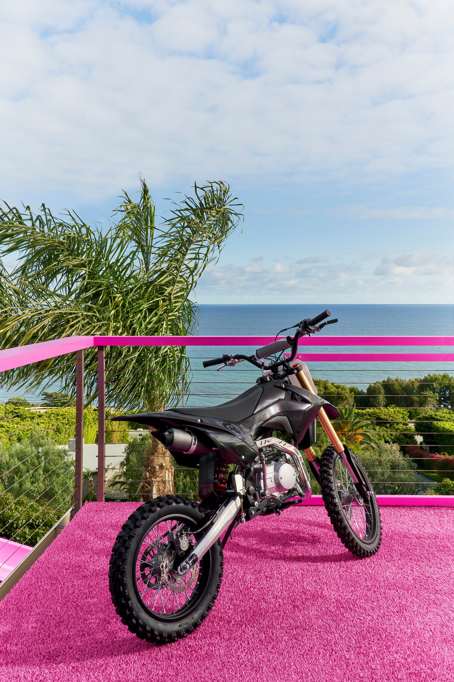 How to Book a Stay at Barbie's Real-Life Malibu Dreamhouse | PS ...
