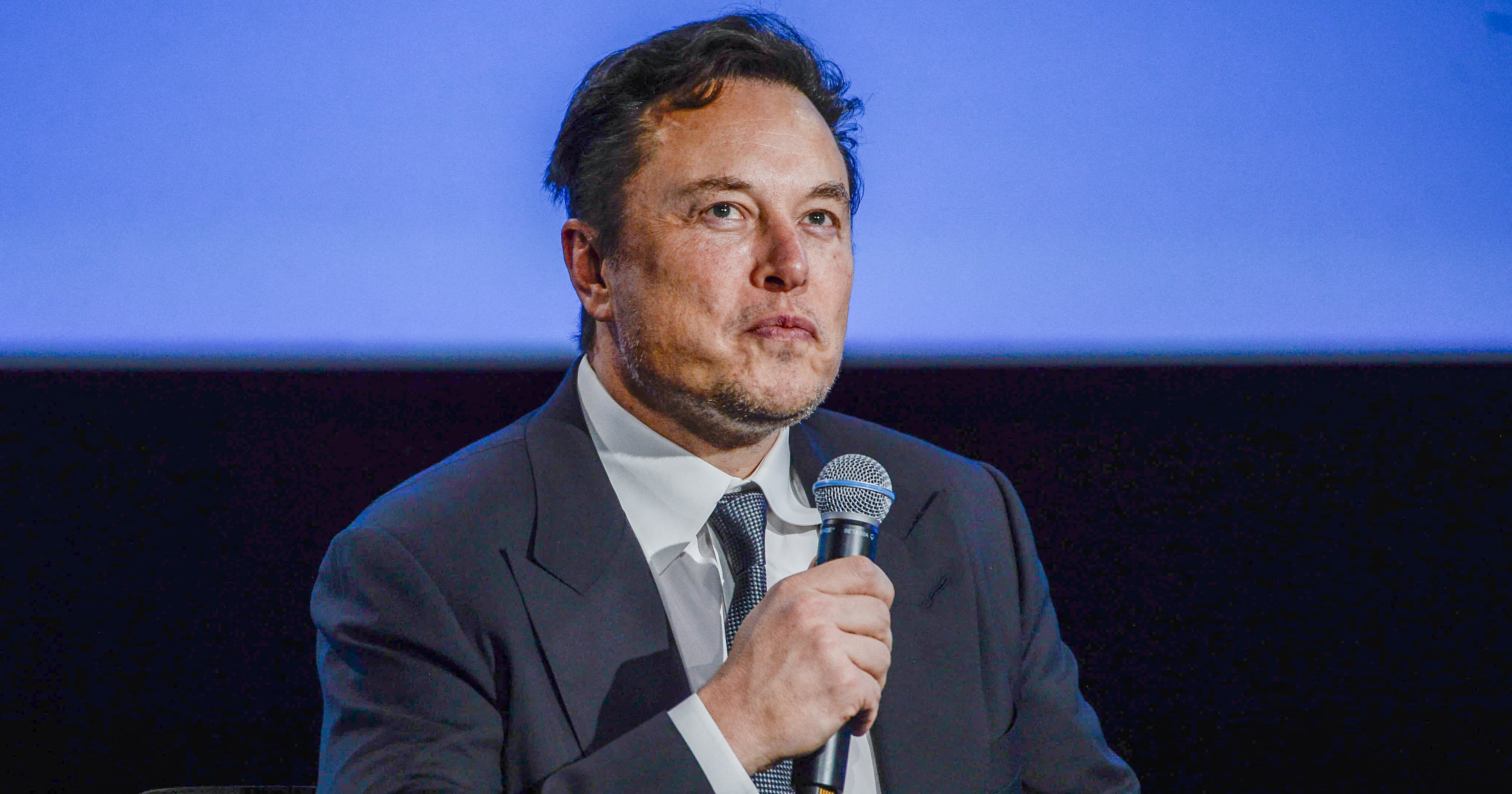 Elon Musk Booed at Dave Chappelle Show | PS Celebrity