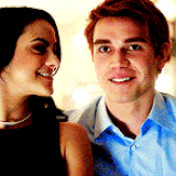 Riverdale Archie and Veronica GIFs | POPSUGAR Entertainment