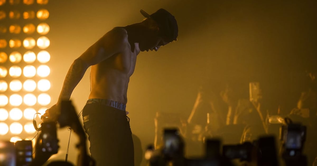 Sexy Justin Bieber Pictures Popsugar Celebrity