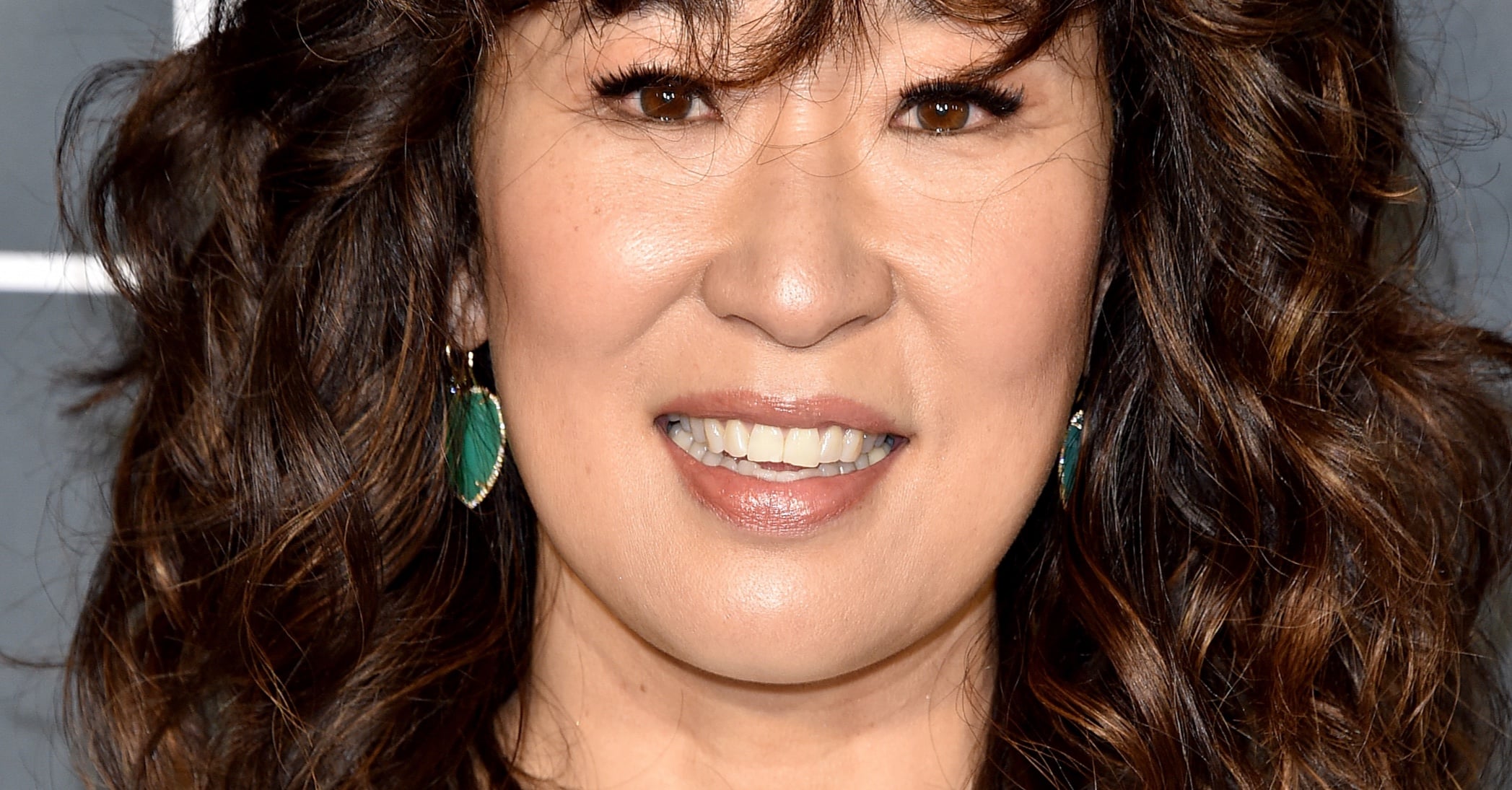 Sandra Oh Hair at the Critics Choice 2019 | PS Beauty