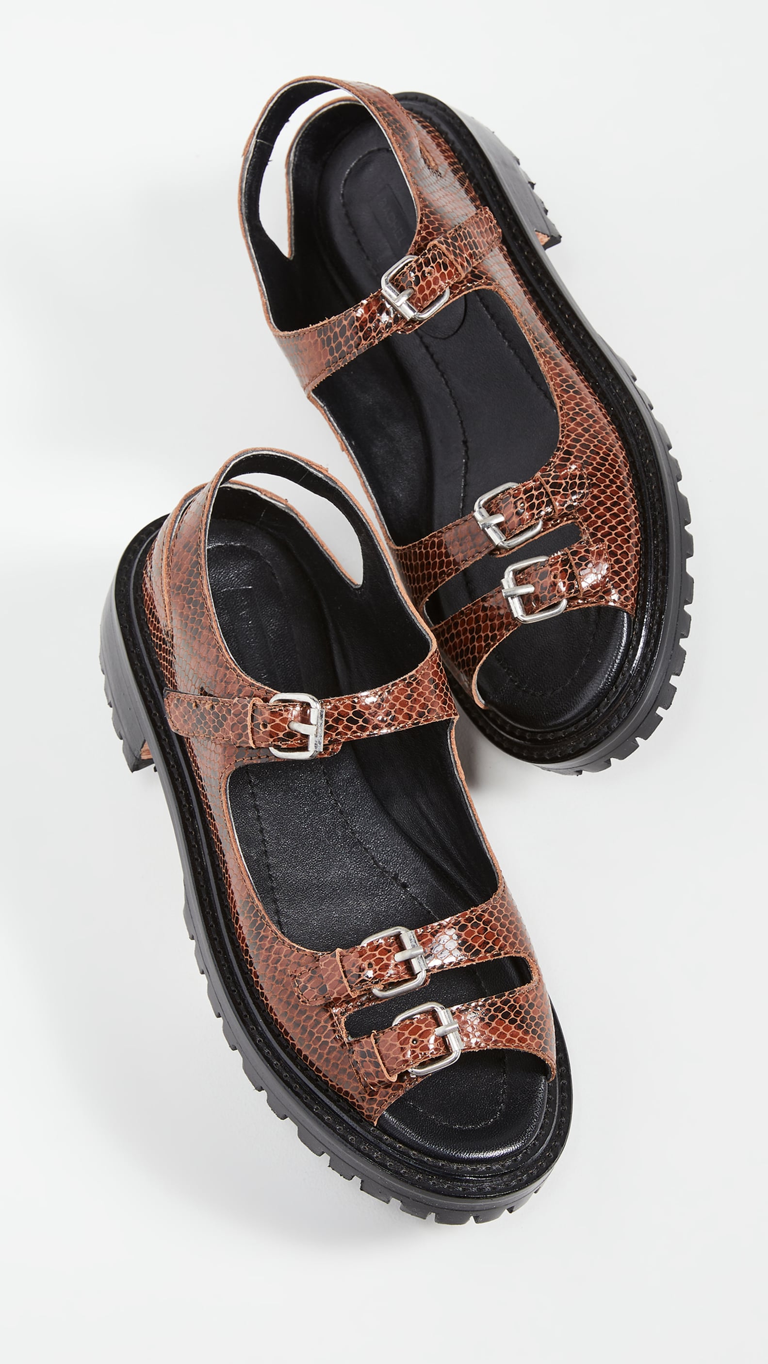 How to Wear Chunky Sandals | PS Fashion