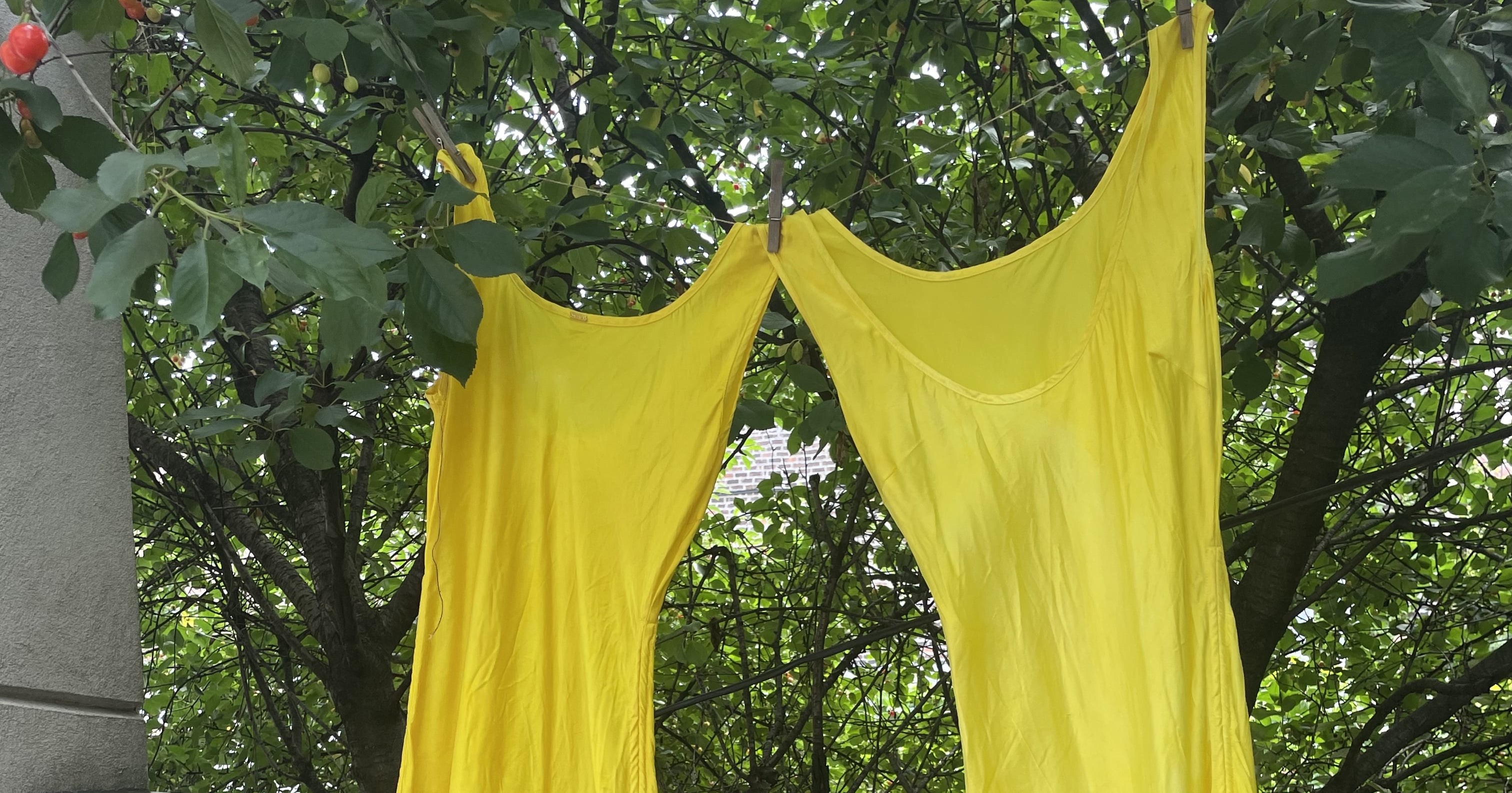 How to Dye Clothes With Turmeric at Home | PS UK Style