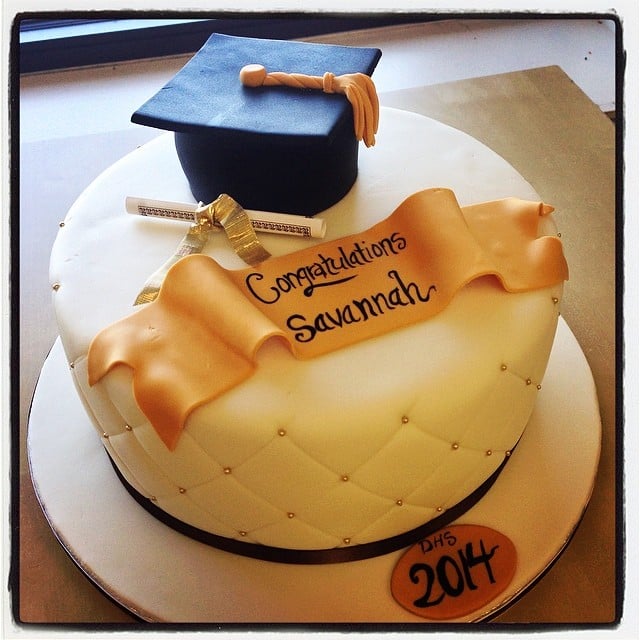 Graduation Cake Inspiration | POPSUGAR Family