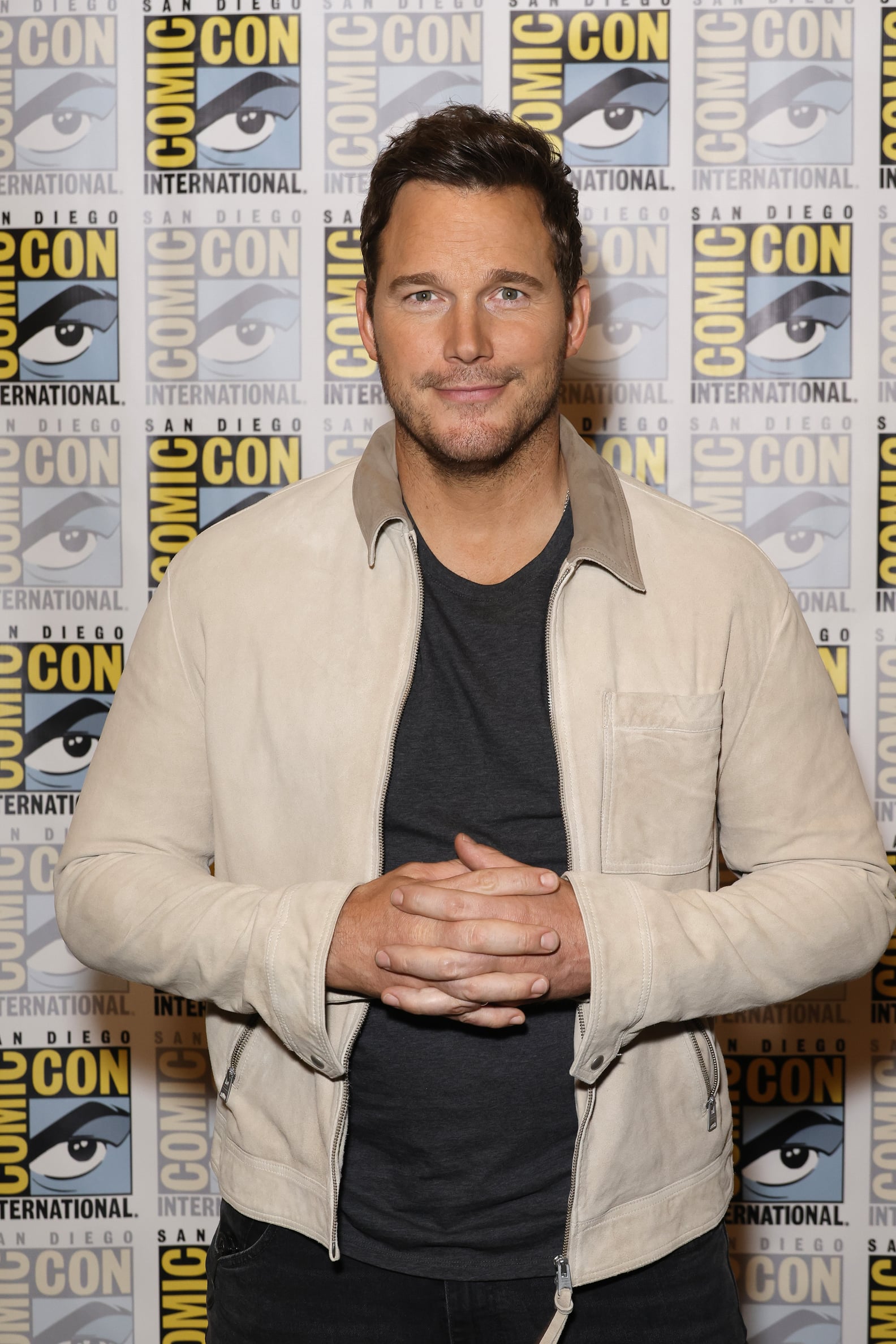 Jeremy Renner Snowplowing Accident Timeline | POPSUGAR Celebrity