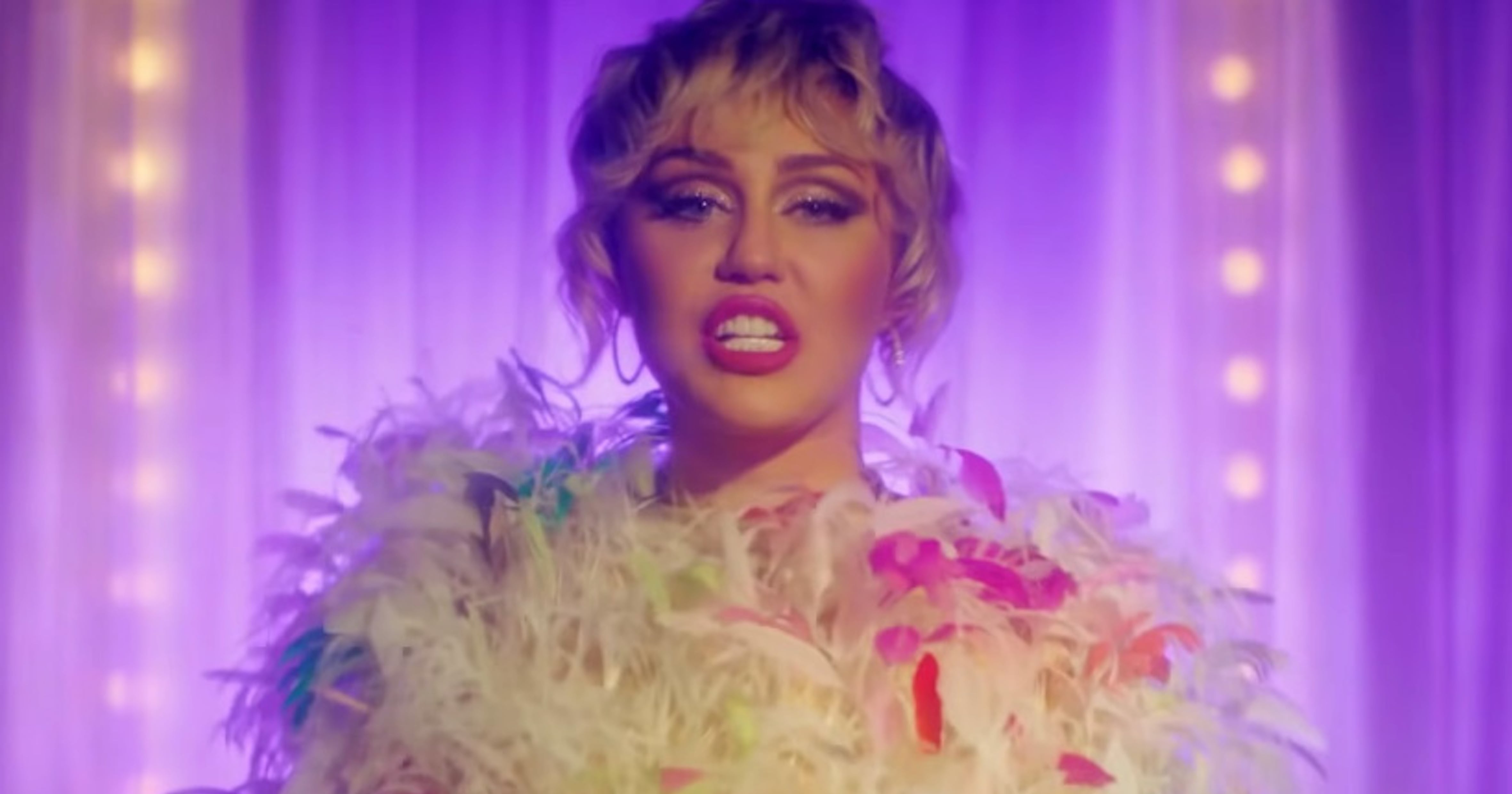 Miley Cyrus Wears Gucci For Her Pride Special Stand by You | PS UK Fashion