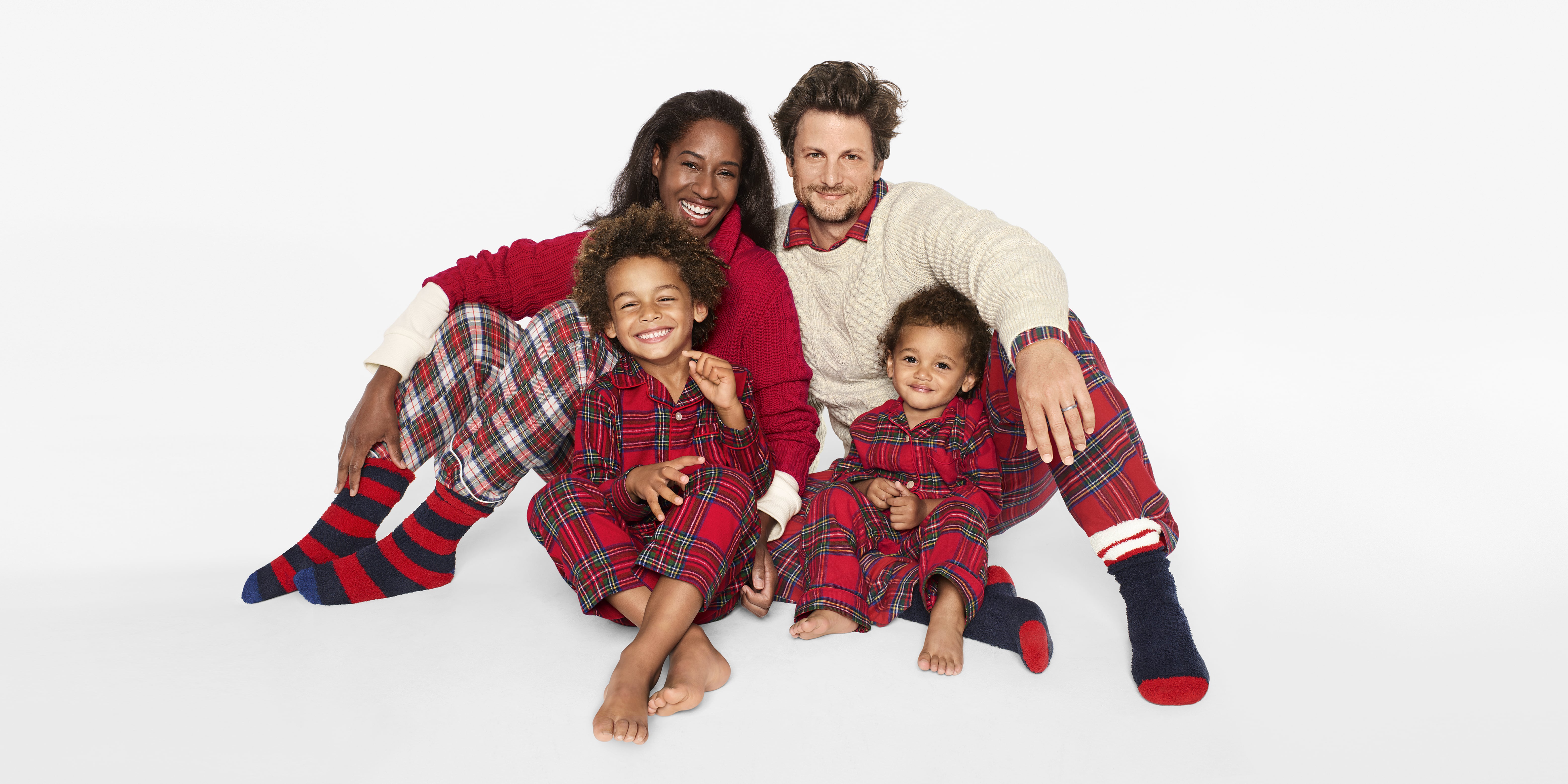 Family Holiday Card Outfit Ideas | POPSUGAR Family