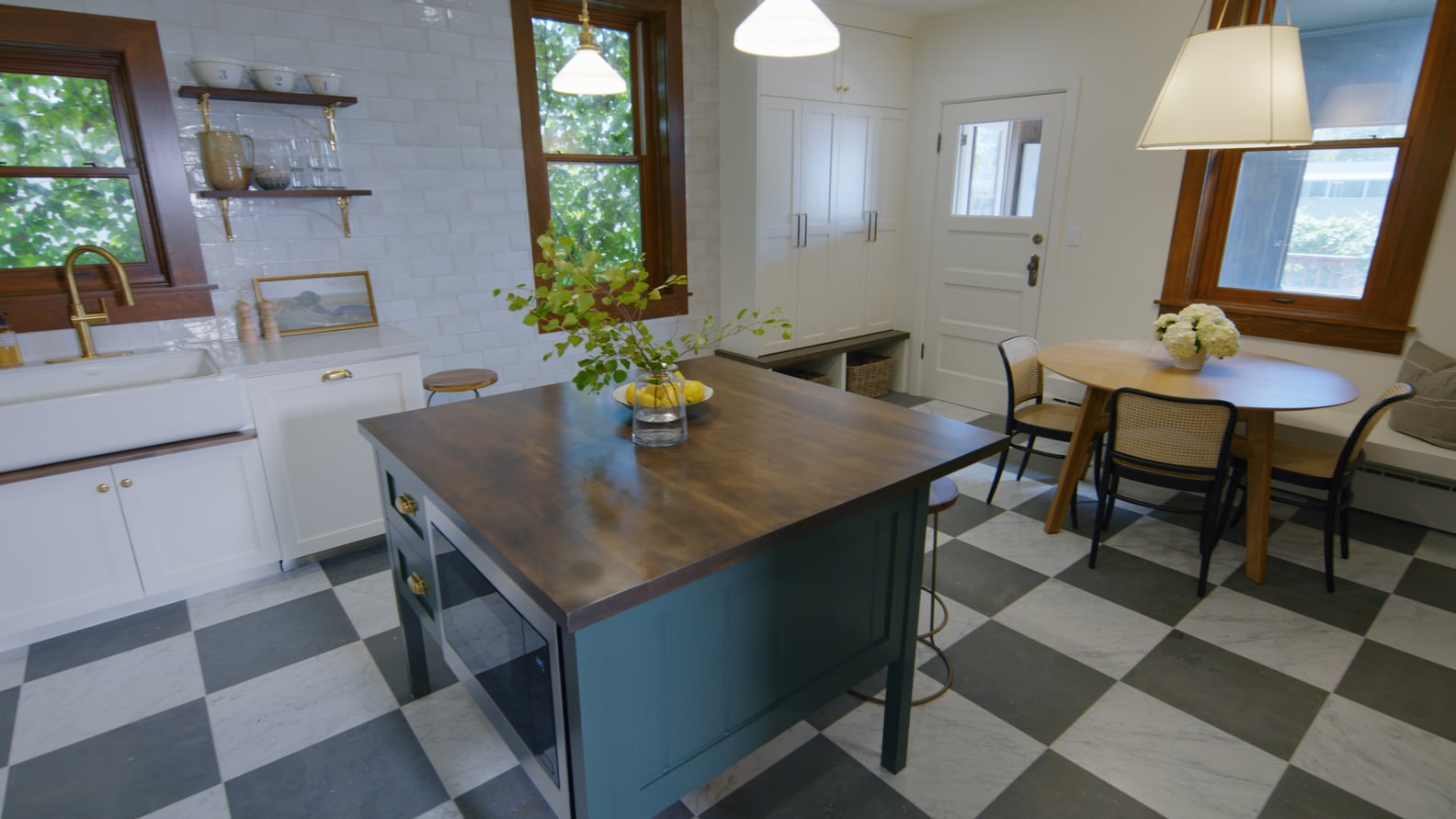 Dream Home Makeover Season 2 Trailer and Pictures | POPSUGAR Home