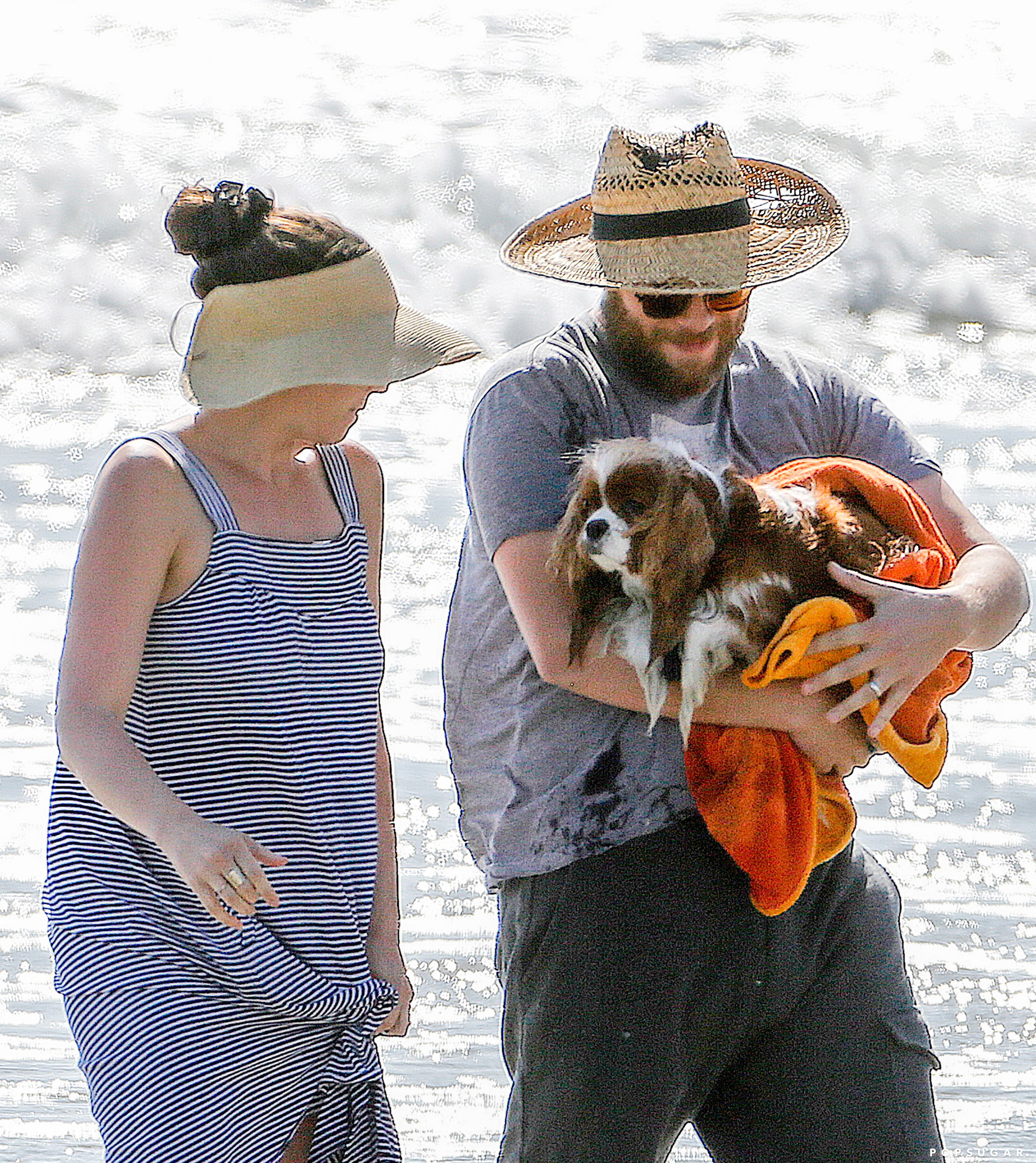 Seth Rogen and Lauren Miller in the Ocean With Their Dog | PS Celebrity