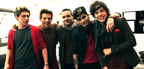 What It's Like to Be an Adult One Direction Fan | PS Love