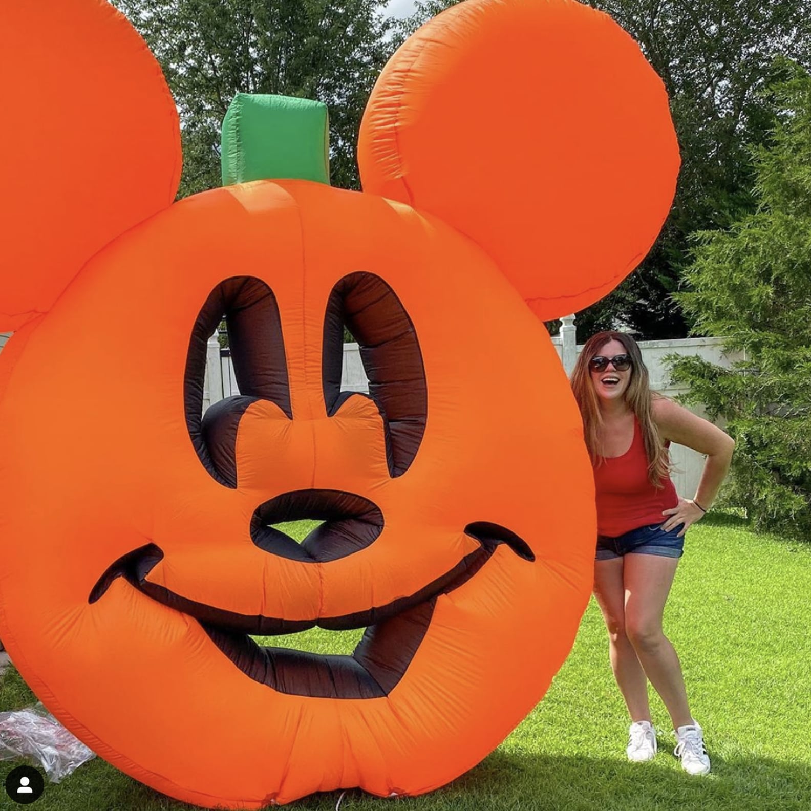 This Mickey Mouse Pumpkin Lawn Inflatable Is So Cute! | PS Home