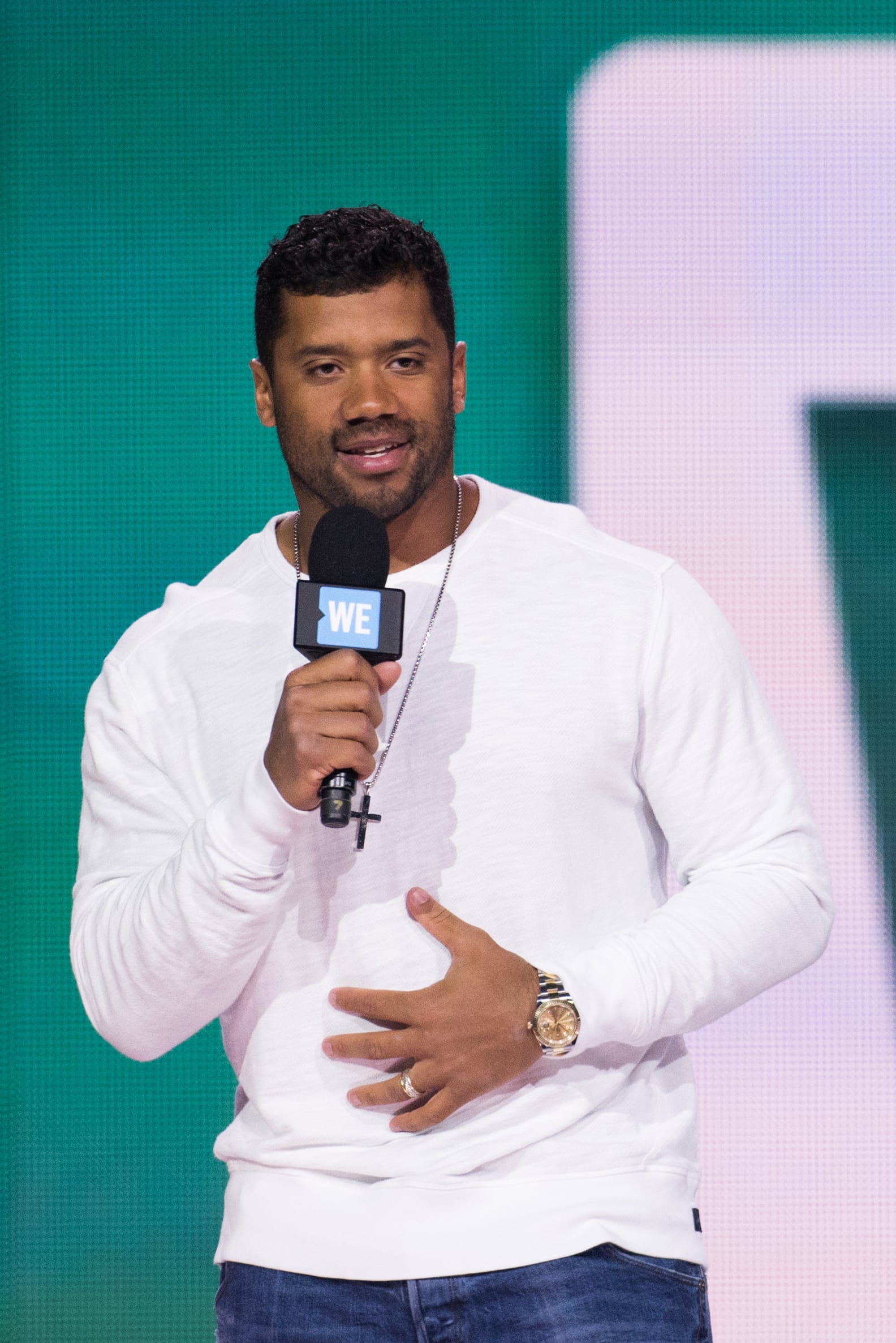 Russell Wilson Hot Photos | PS Celebrity