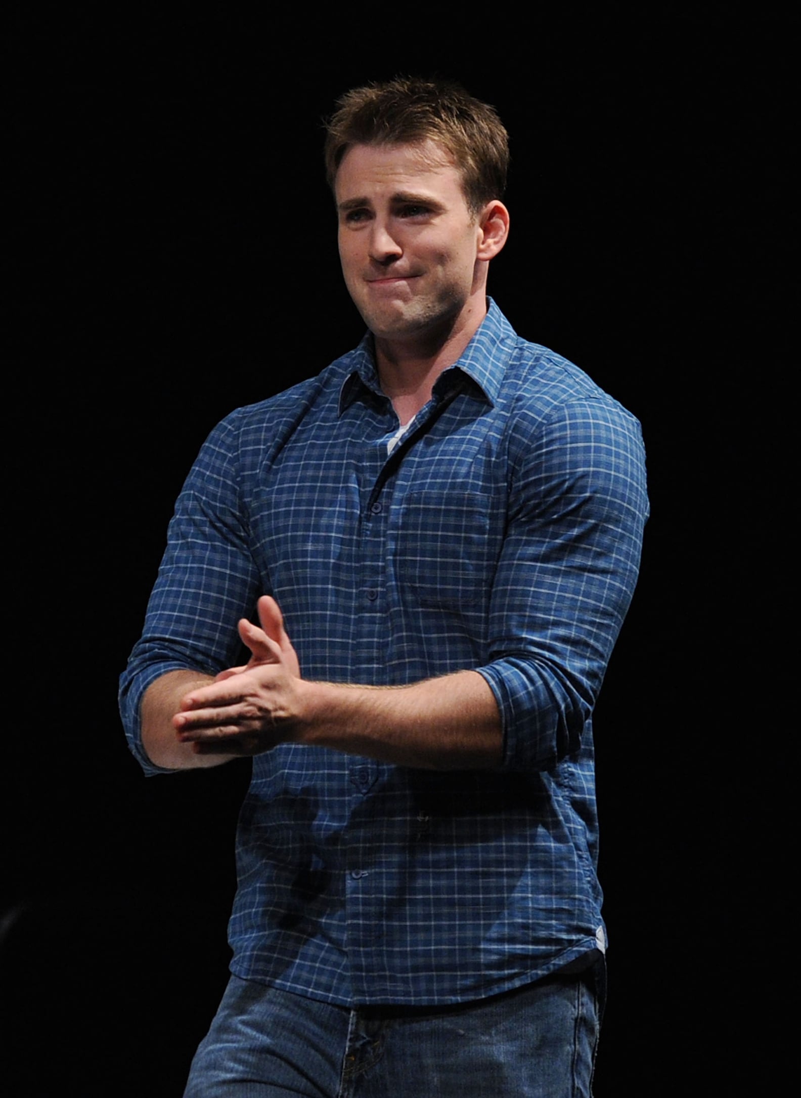 Chris Evans Big Muscles Pictures | PS Celebrity