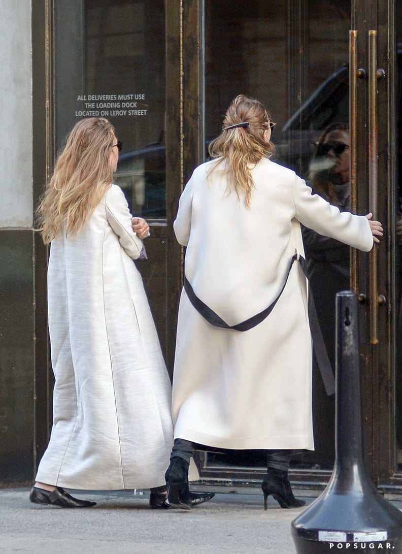 Mary-Kate and Ashley Olsen Smoking in NYC 2015 Pictures | PS Celebrity