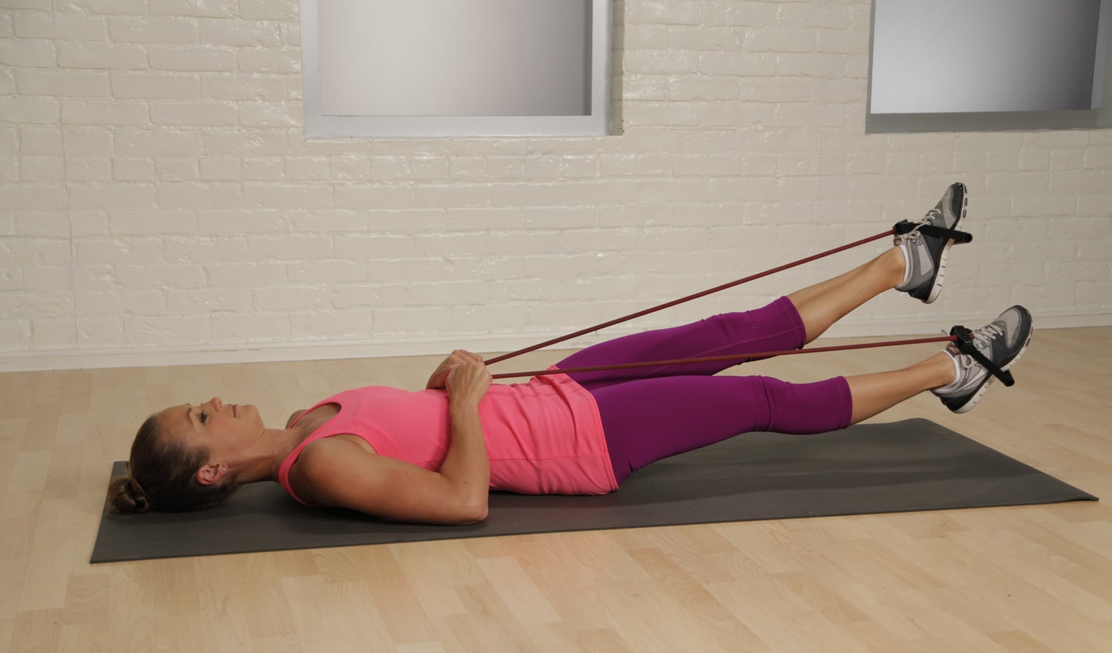 How to Do Flutter Kicks | PS Fitness