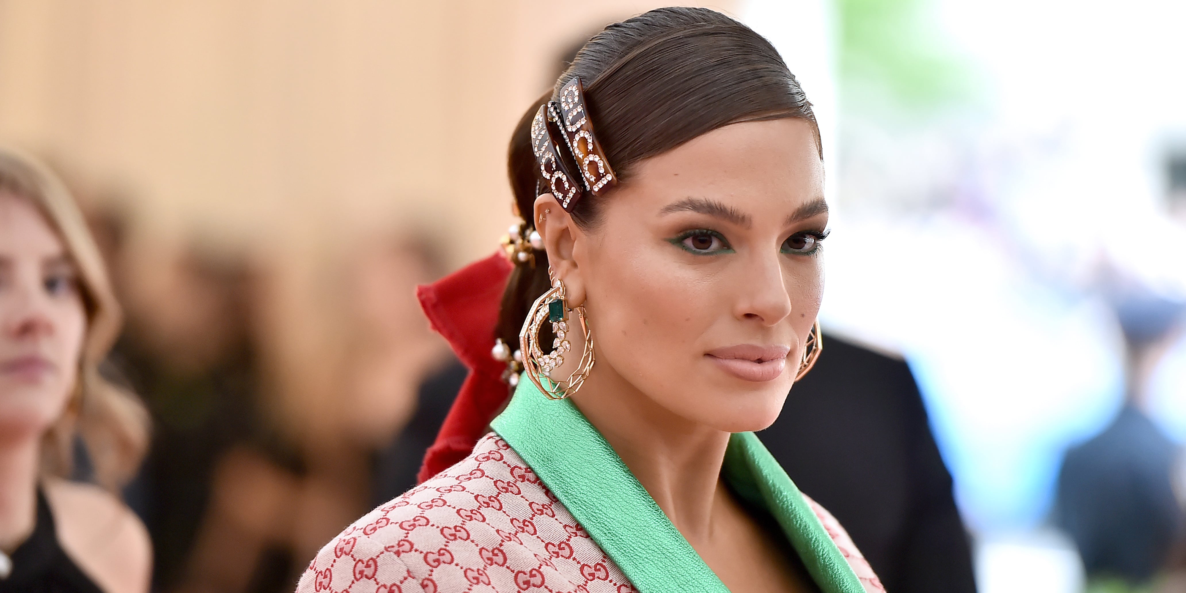 Ashley Graham's Best Beauty Looks Are Dazzling | POPSUGAR Beauty