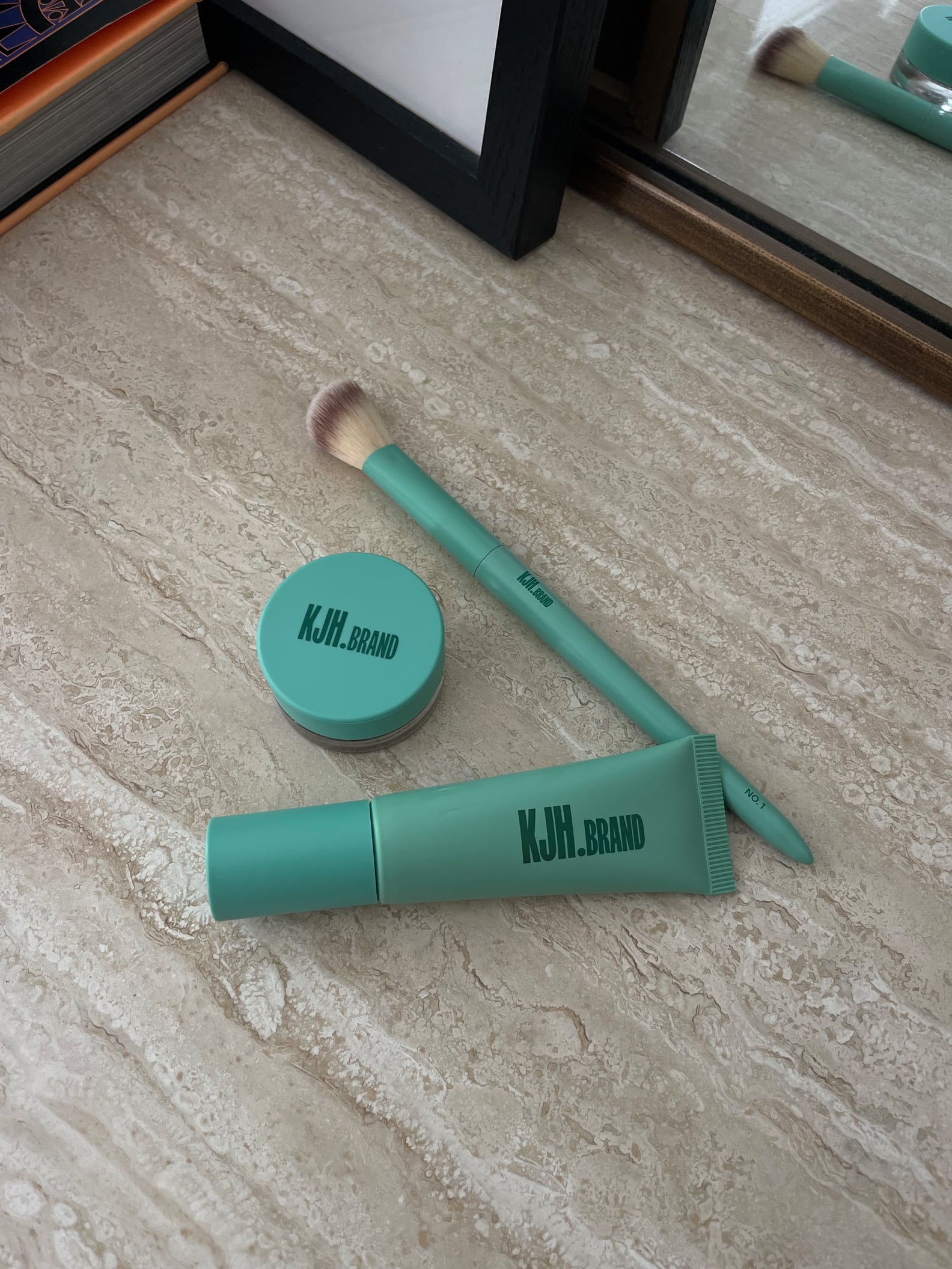 KJH Hyper Shine High Lite Kit Review With Photos | PS Beauty