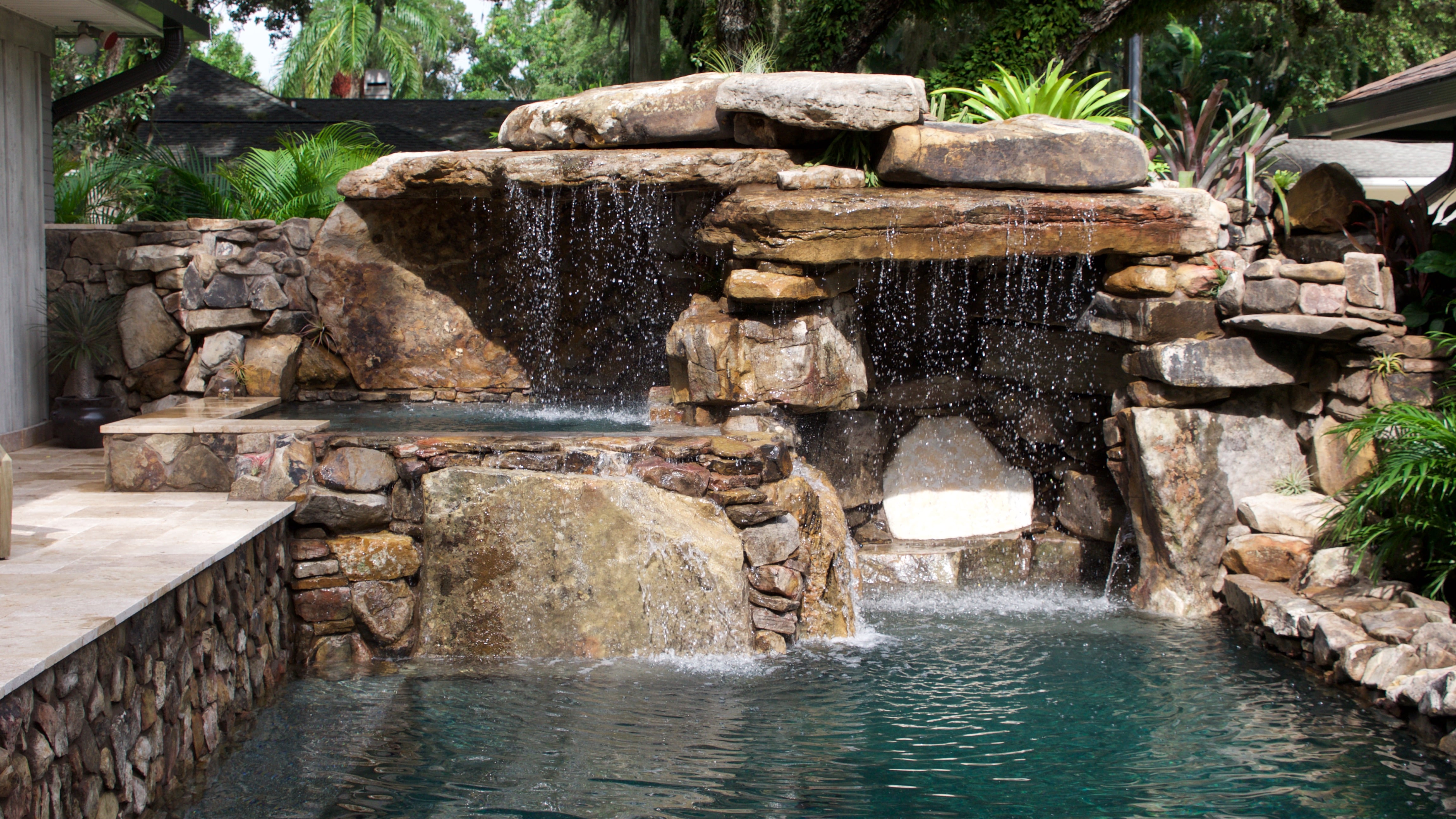 Before and After Images From Insane Pools: Off the Deep End | PS Home