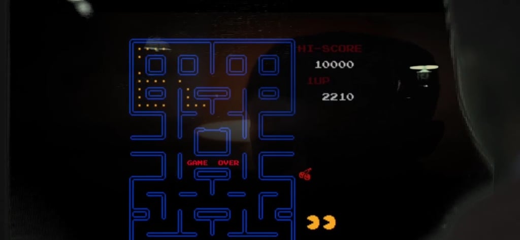 Randall's Pac-Man Obsession on This Is Us | POPSUGAR Entertainment
