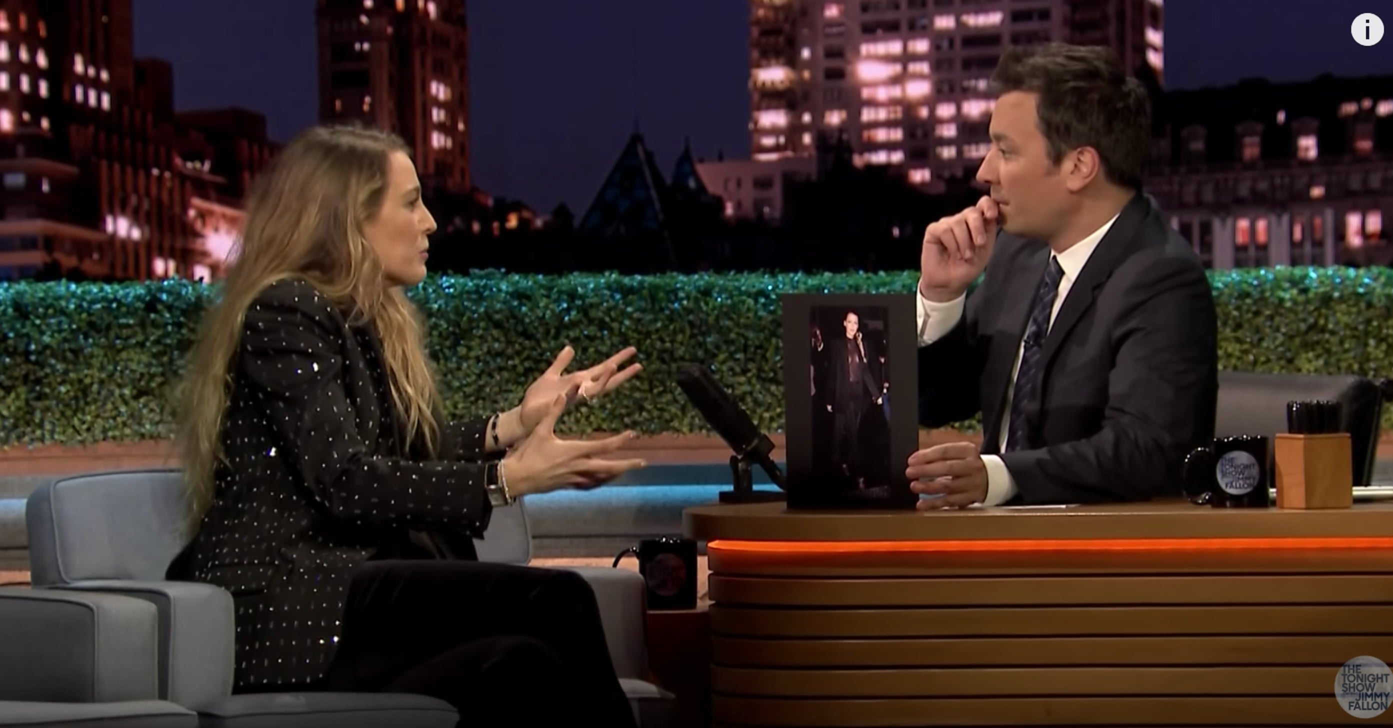 Blake Lively Talks About "Tweets" Mistake on Jimmy Fallon | PS Celebrity