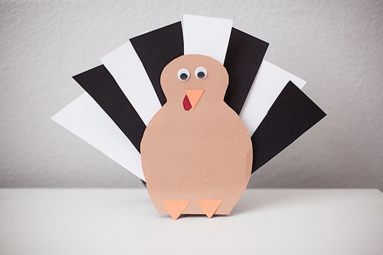 Thanksgiving Crafts Made From Paper | PS Family