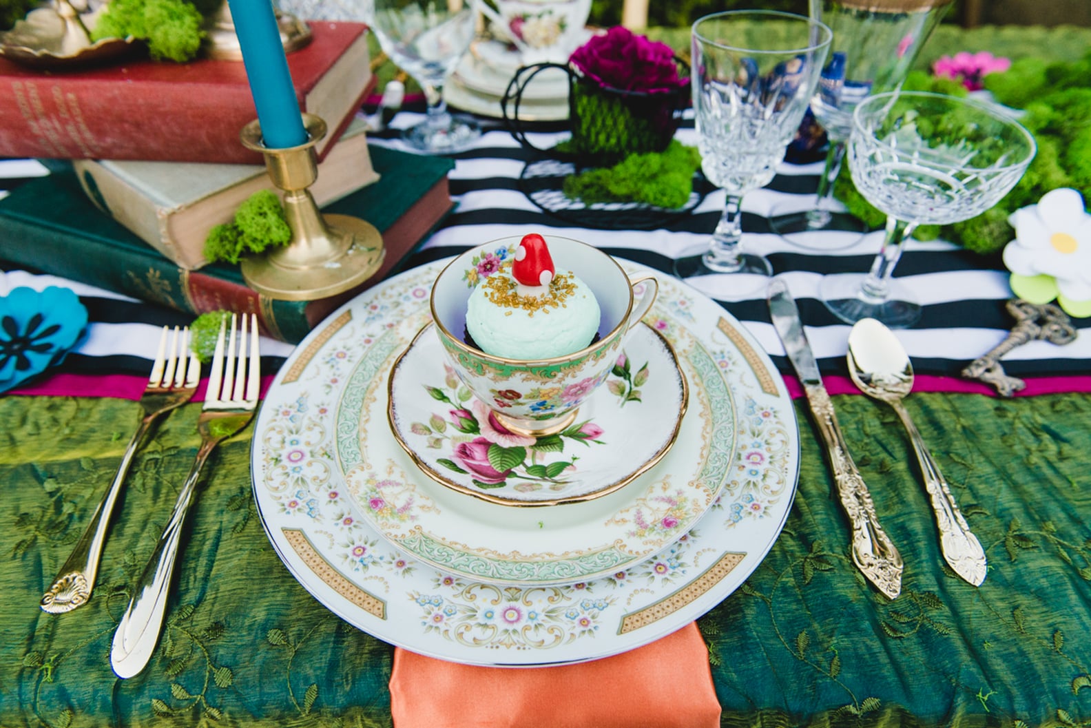 Alice in Wonderland Wedding Reception | PS Love