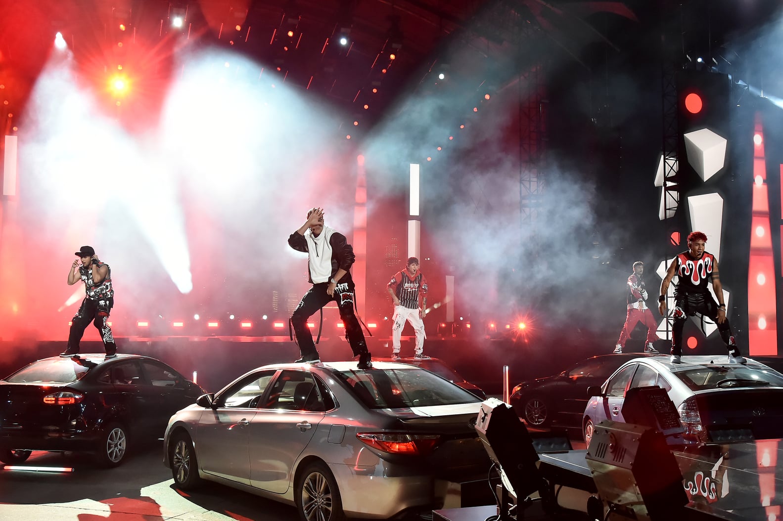 Best Pictures From the 2020 MTV VMAs | PS Celebrity