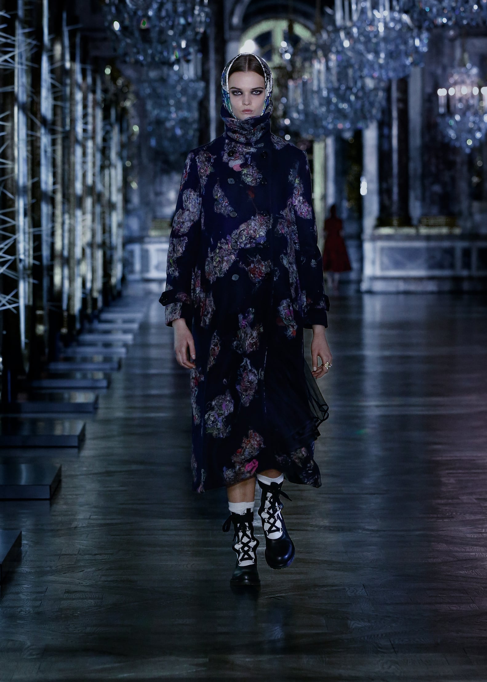Dior Fall/Winter 2021 Fashion Show Photos and Review | PS Fashion