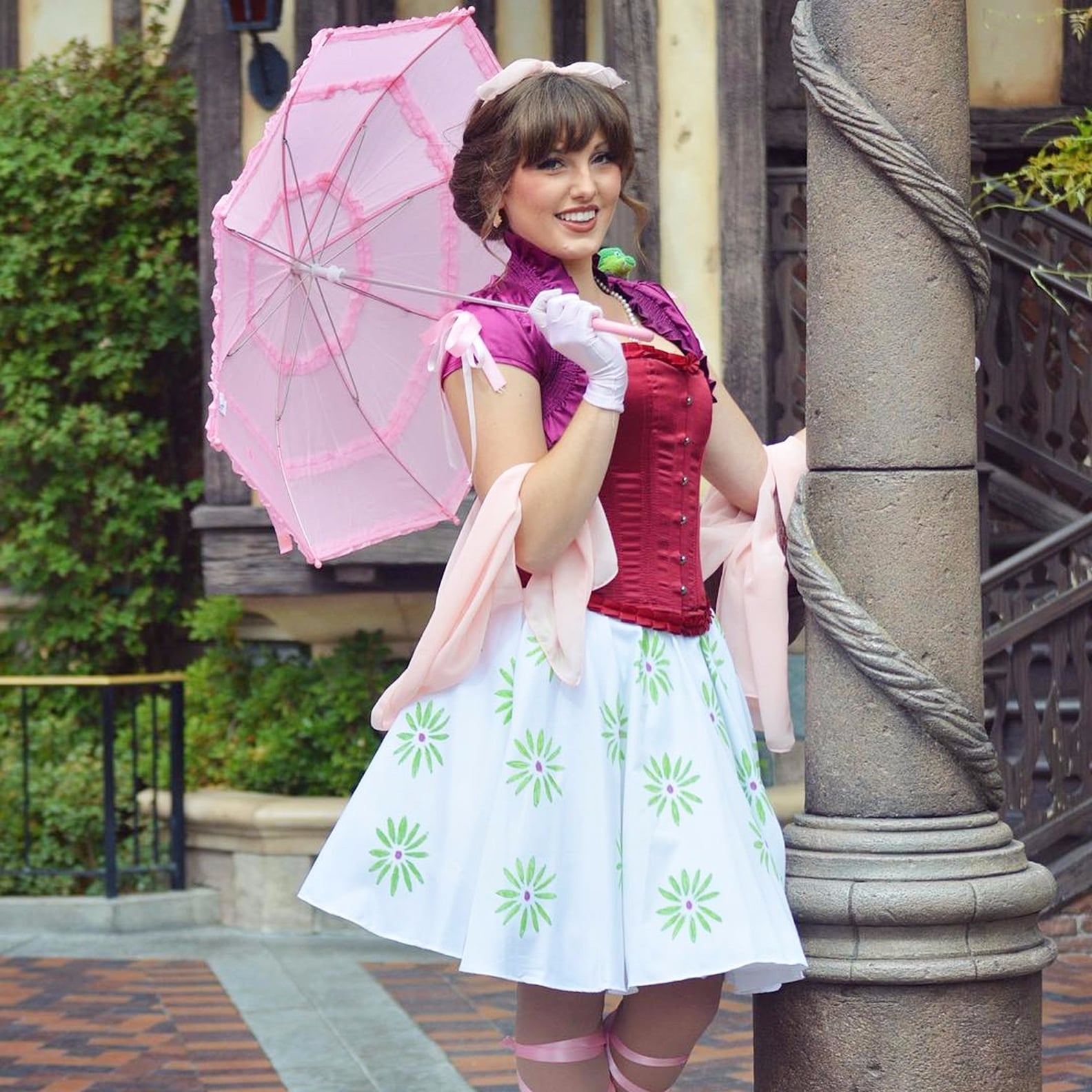 Haunted Mansion Halloween Costume Ideas | PS Smart Living