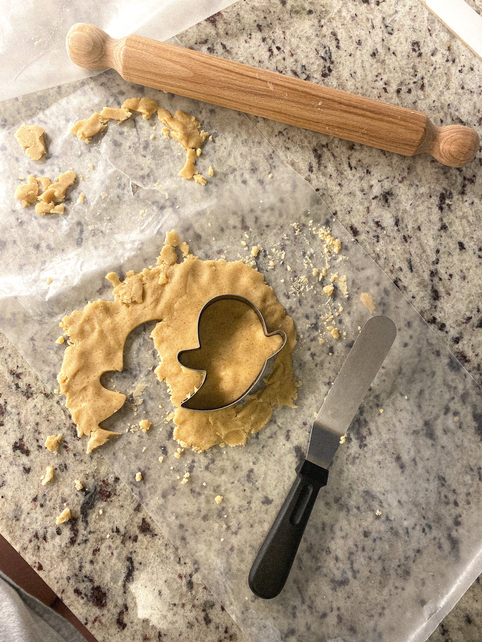 These Shortbread Ghost Cookies Are So Cute For Halloween | PS Food