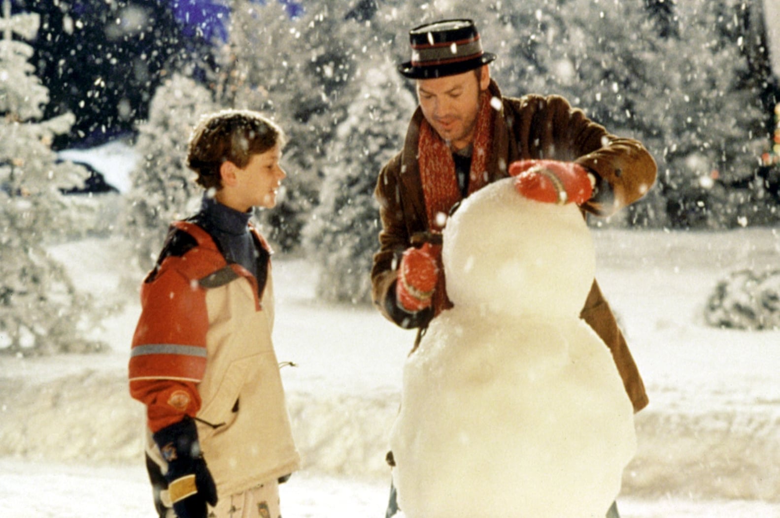 Sad Christmas Movies | POPSUGAR Entertainment