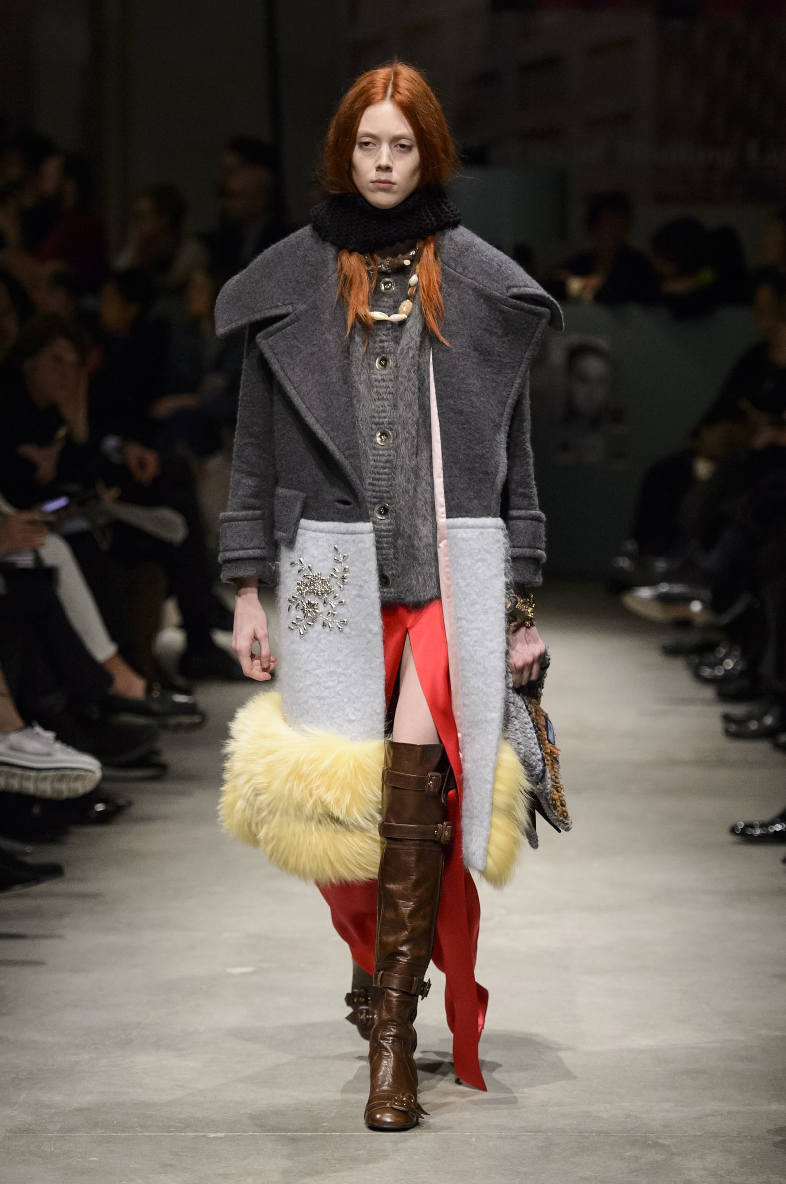 Prada Fall 2017 Runway | PS Fashion