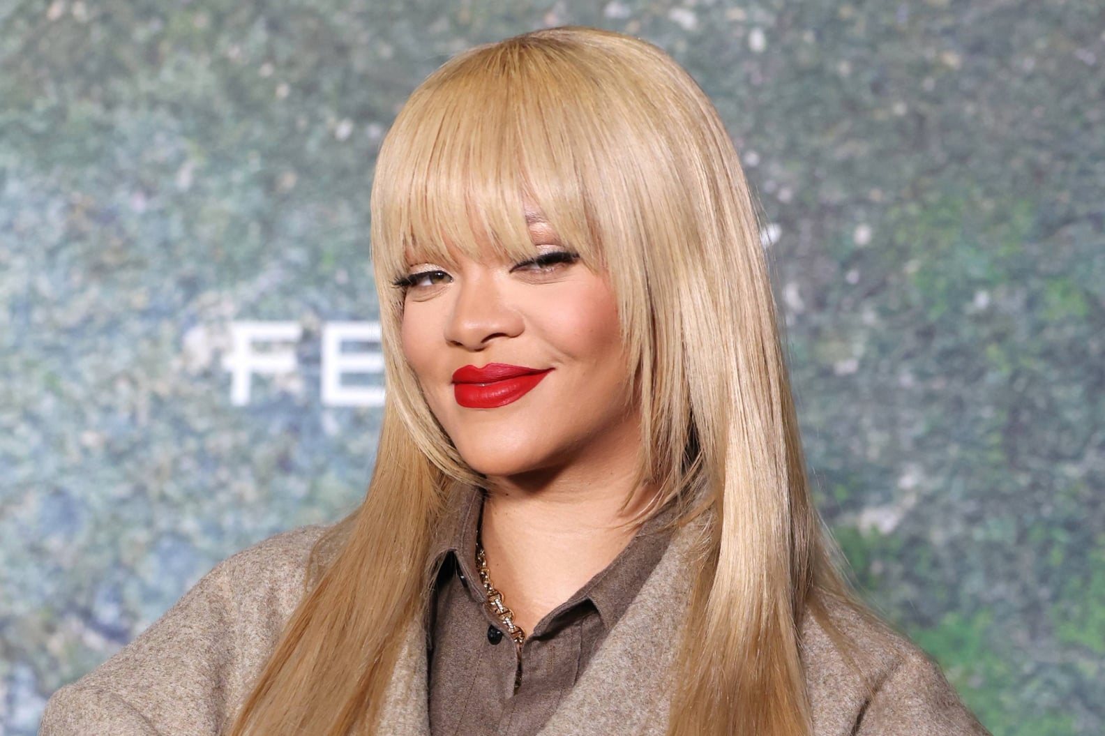 What Are Bunny Bangs? A Celebrity Hairstylist Explains | PS Beauty