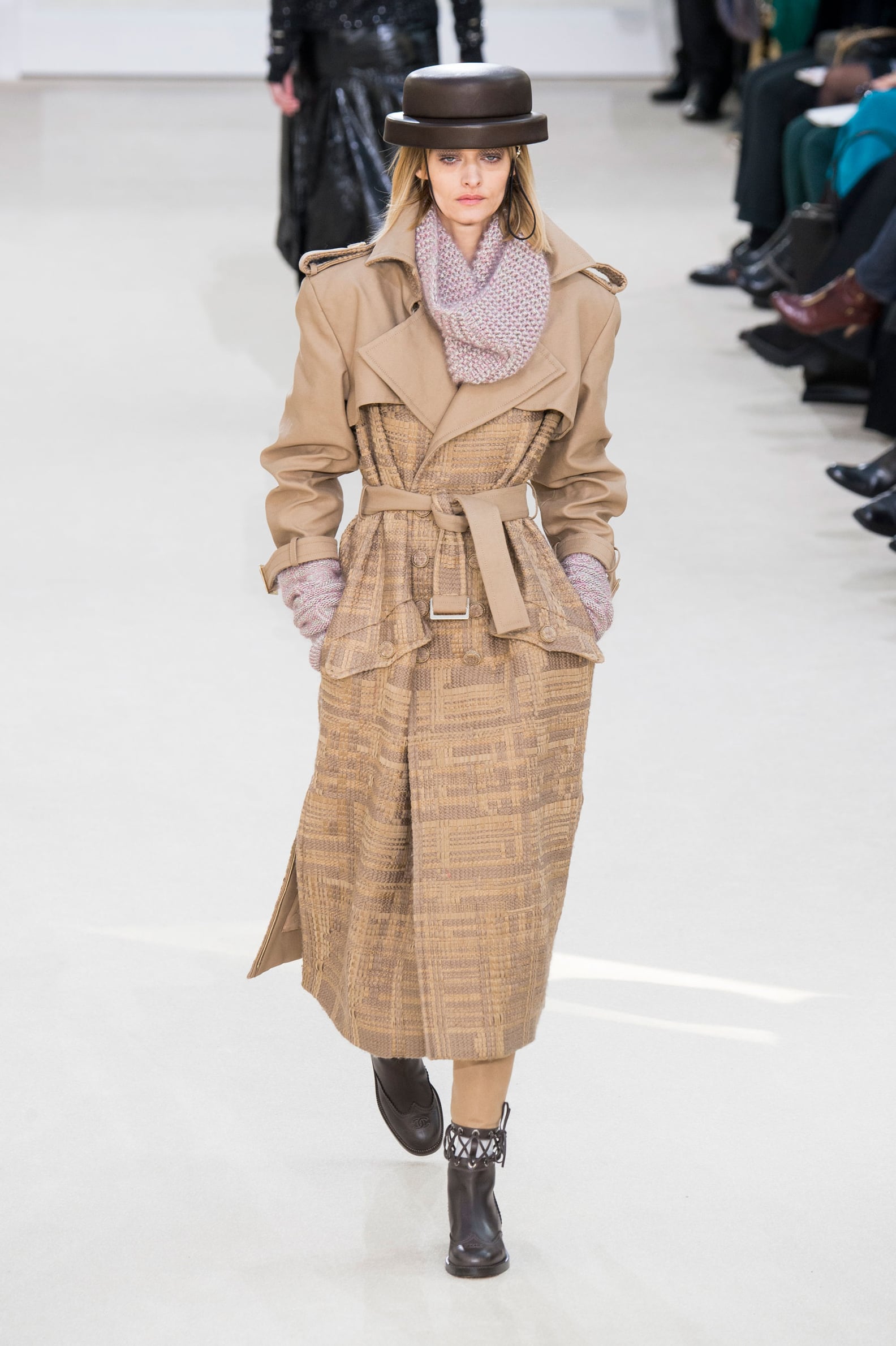 Chanel Fall 2016 Collection | PS Fashion