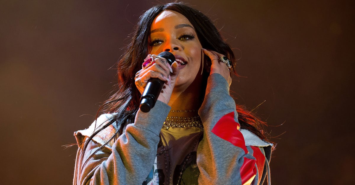 Rihanna Sings "My Girl" With Miguel Video | PS Celebrity