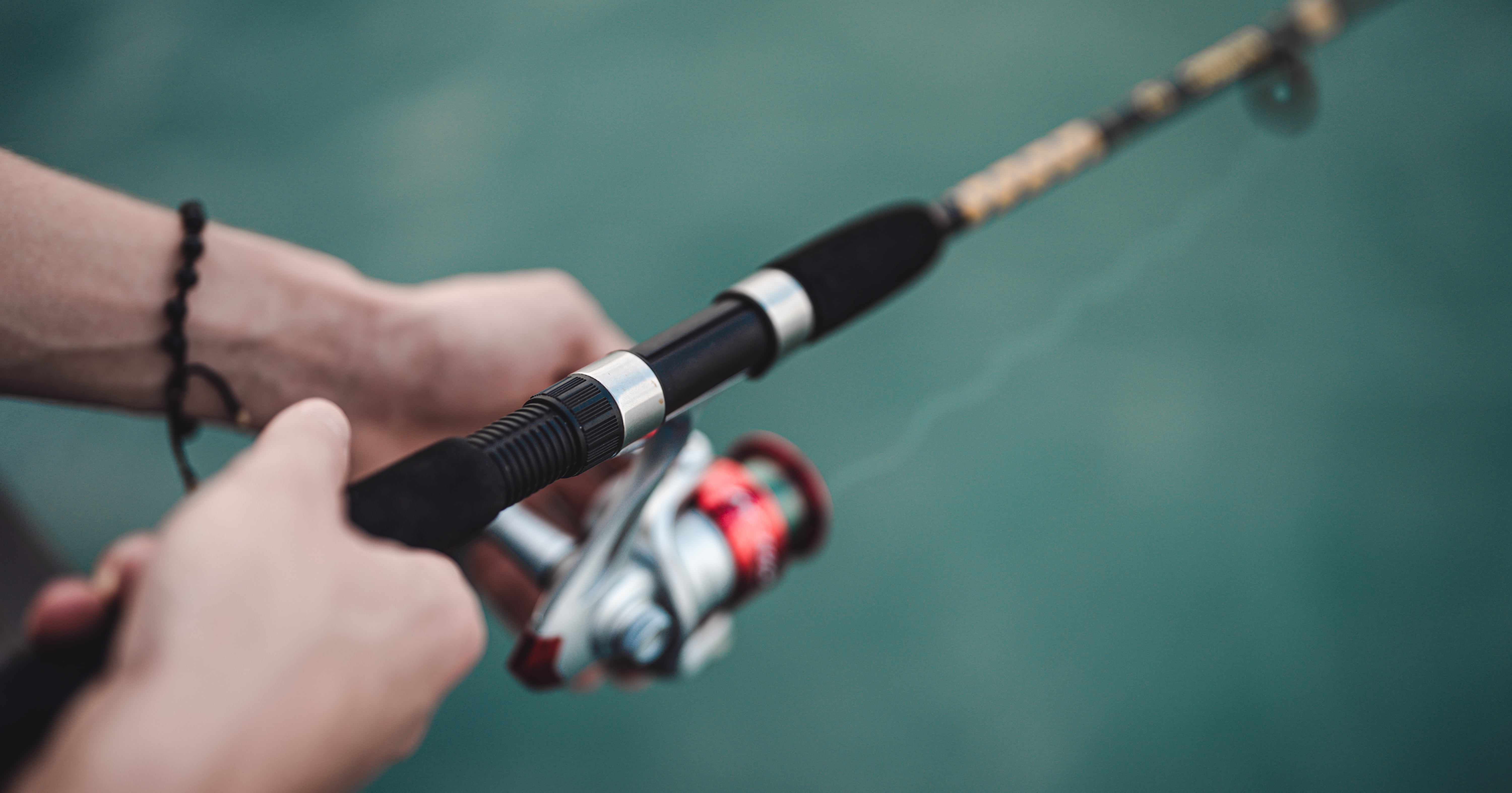 Why I'm Attracted to Dudes With Fish Pics on Dating Apps | PS Love