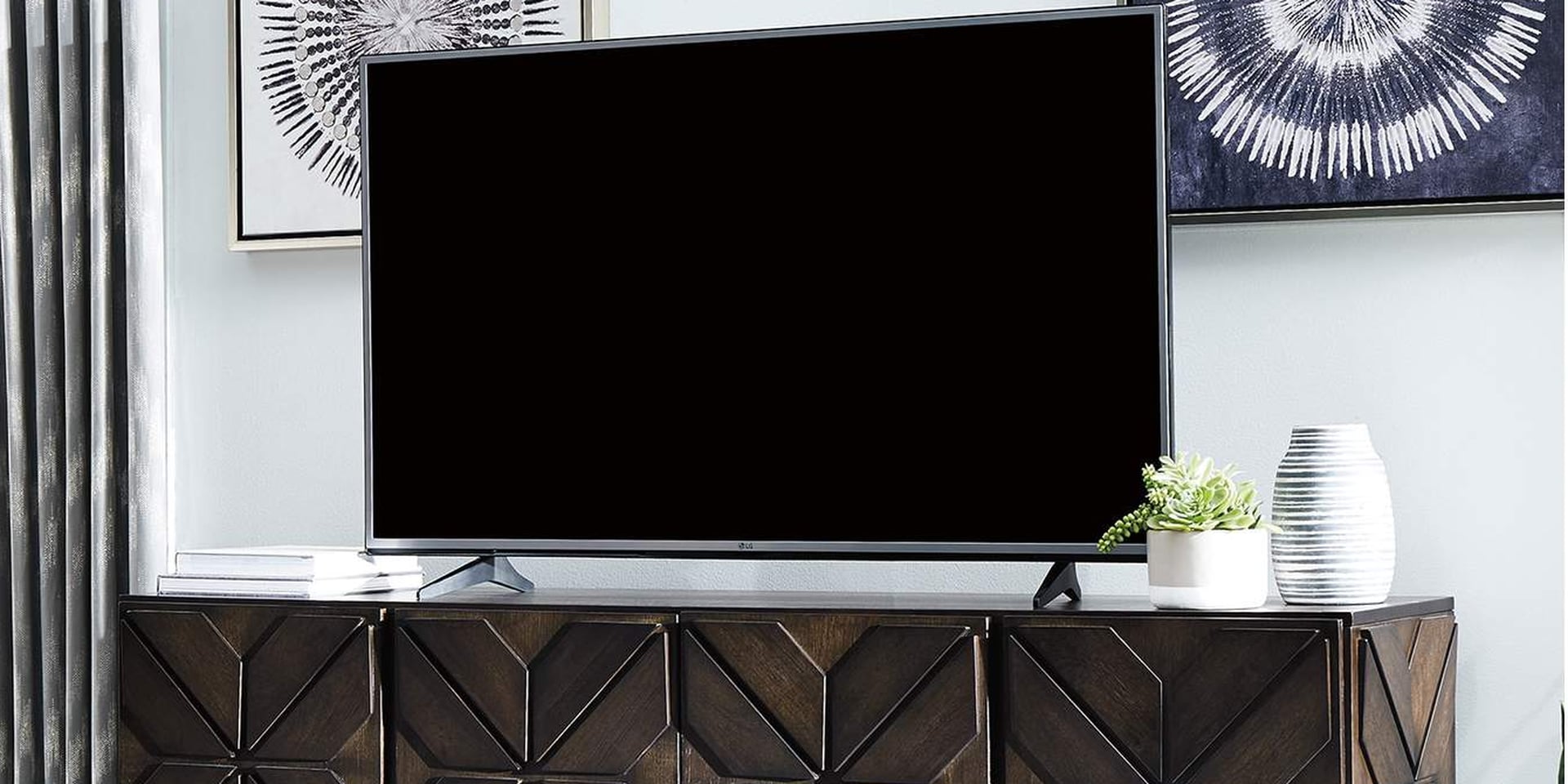 How to Style a Room With a TV | PS Home