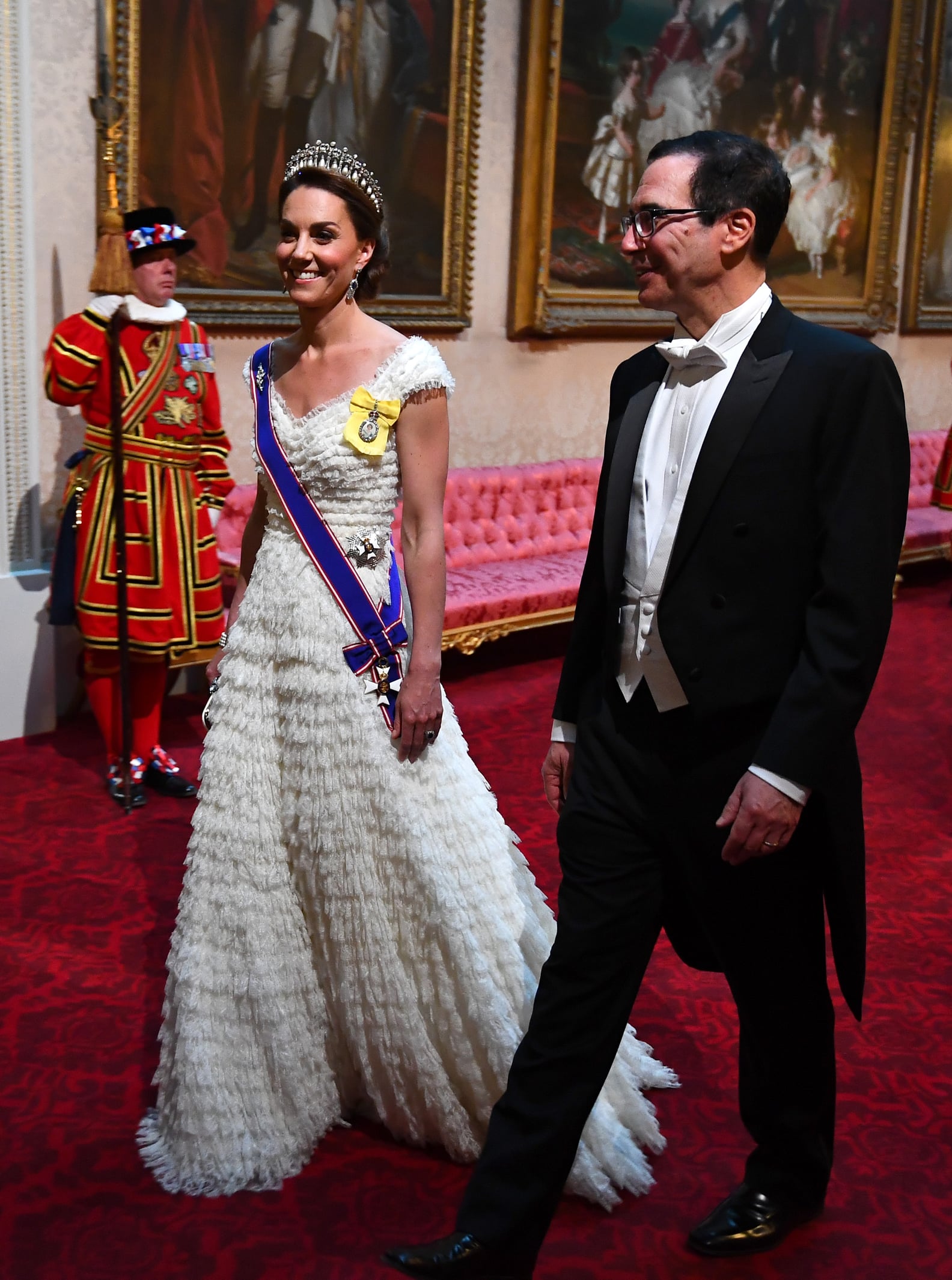 Kate Middleton White Dress at State Banquet 2019 | PS Fashion