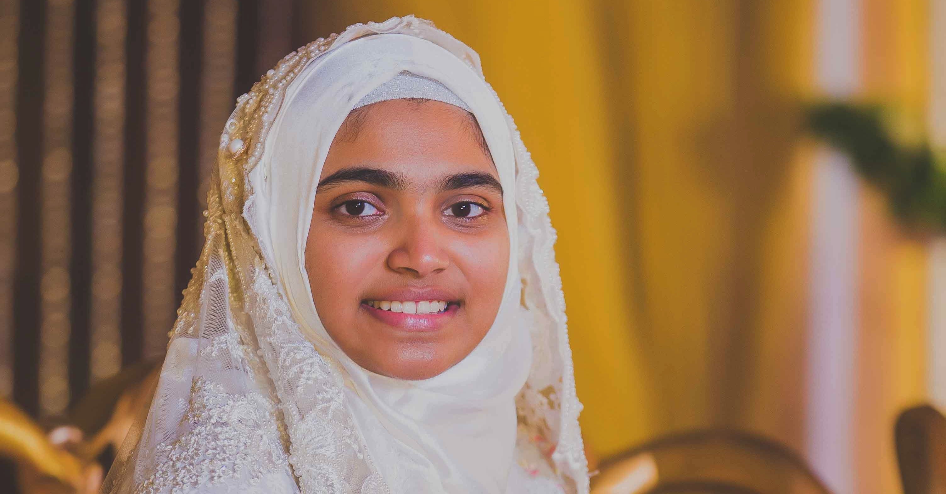 Why Muslim Bride Wore Zero Makeup at Her Wedding | POPSUGAR Beauty