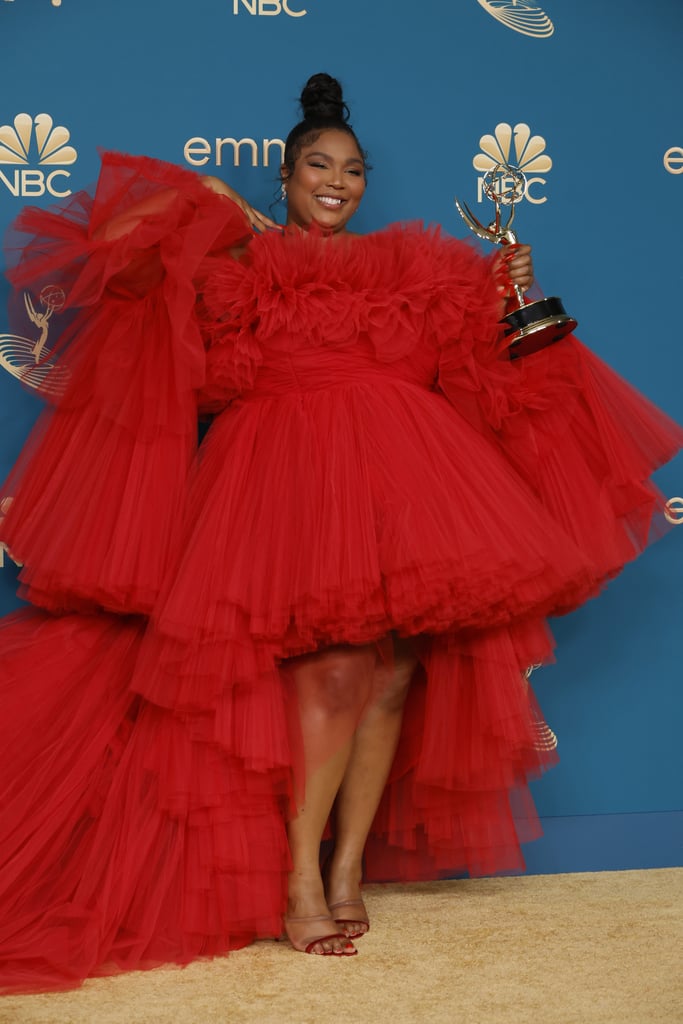 Lizzo's Jelly Nails at the Emmys 2022 | POPSUGAR Beauty