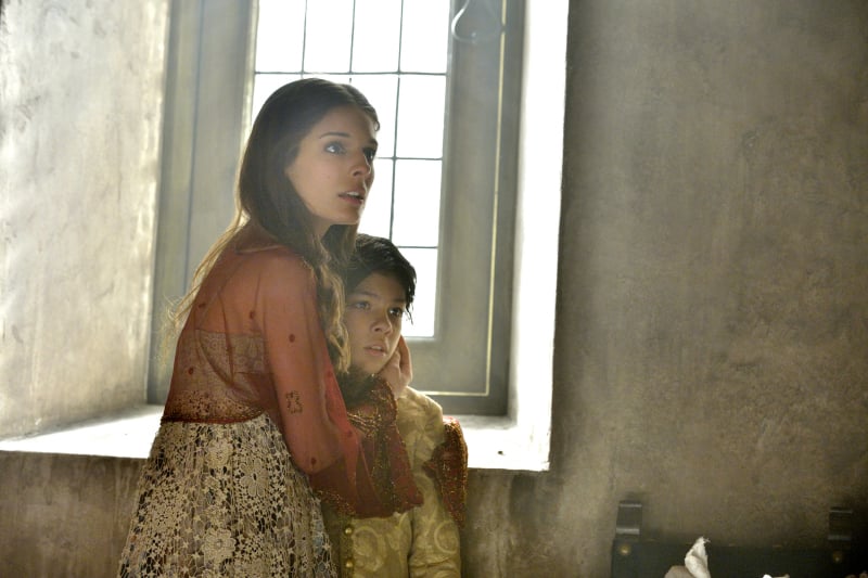 Reign Season 1 Finale Pictures | PS Entertainment