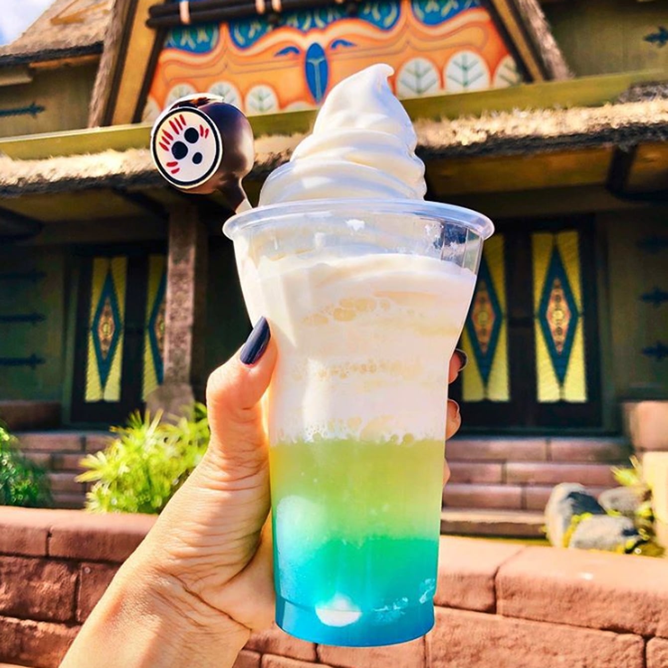 Disney's Moana-Inspired Coconut Drink Includes a Cake Pop | PS Food