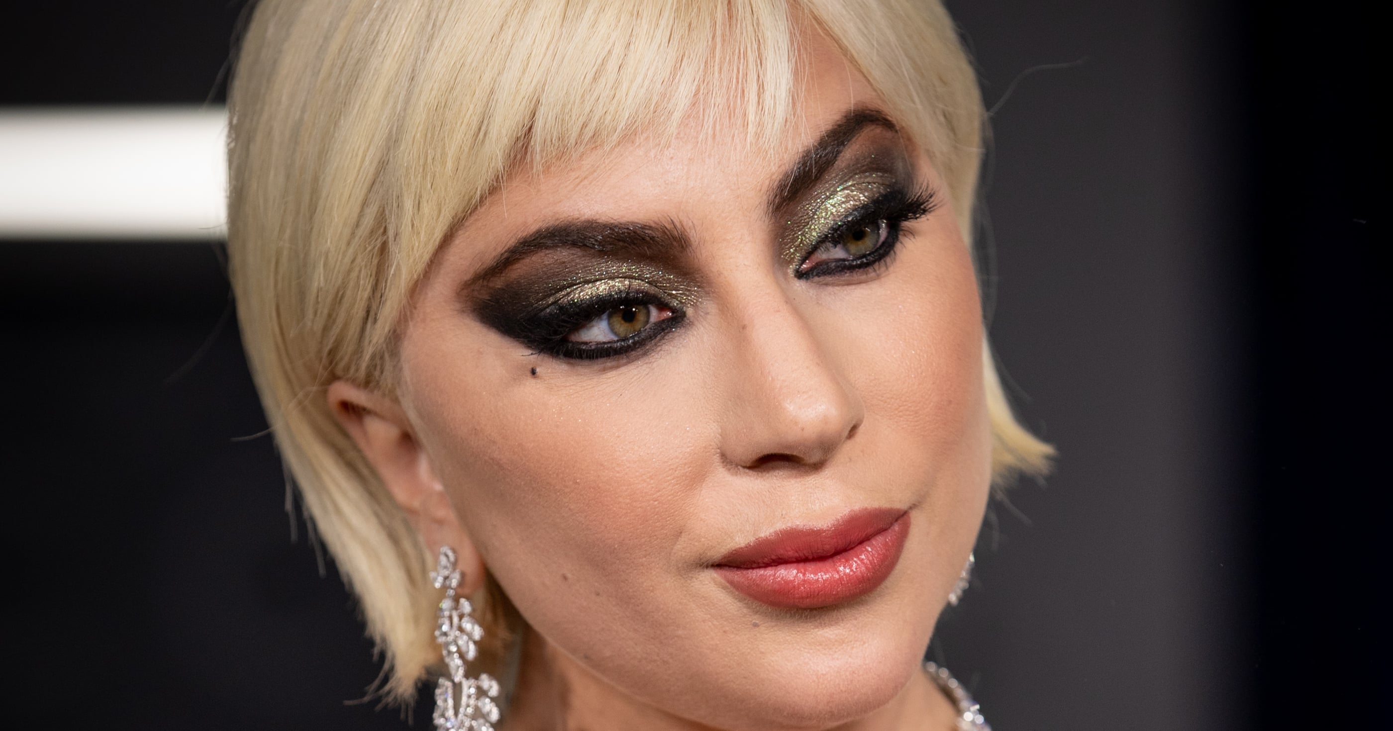 Lady Gaga Debuts a Blond Bob at House of Gucci LA Premiere | PS UK Beauty
