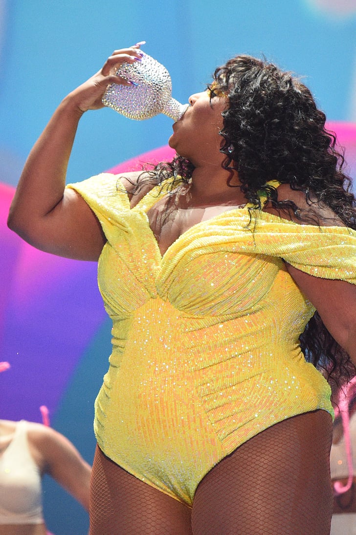 Lizzo 2019 MTV VMAs Performance Video | POPSUGAR Entertainment Photo 48 Lizzo 2019 MTV VMAs Performance Video | POPSUGAR Entertainment Photo 48