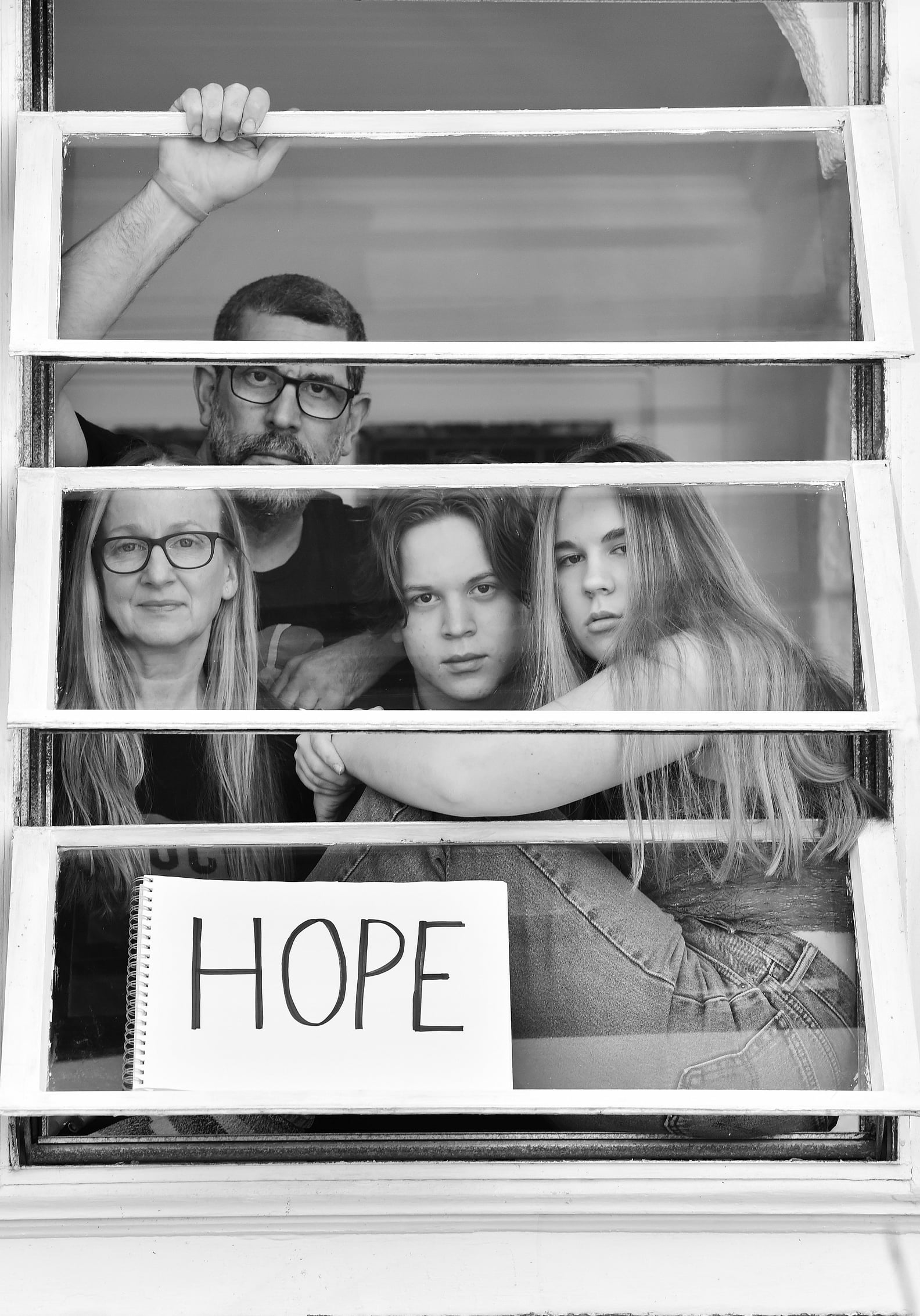 Photographer's Portraits of Families Social Distancing | PS Family