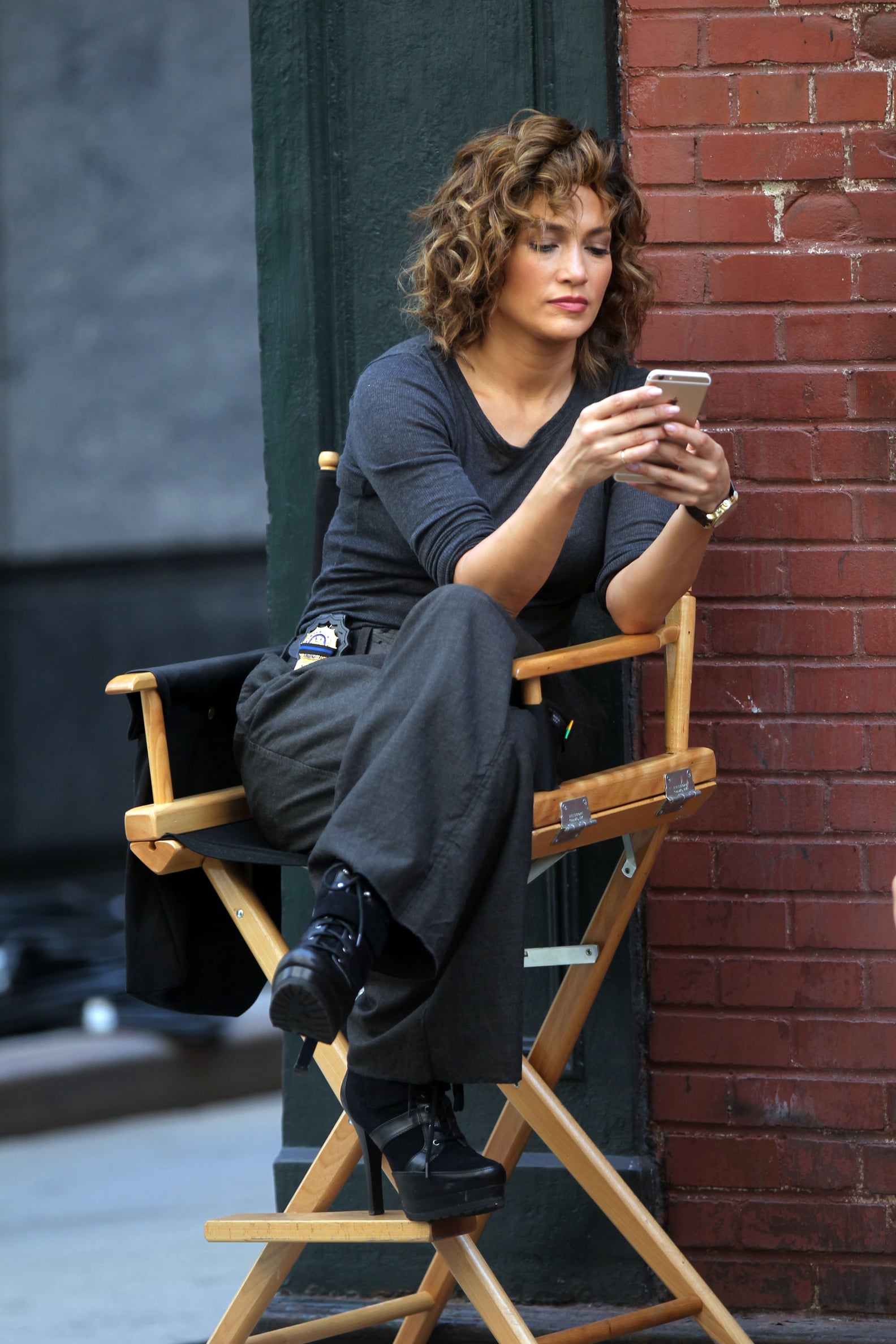 Jennifer Lopez's Shades of Blue Style | PS Latina