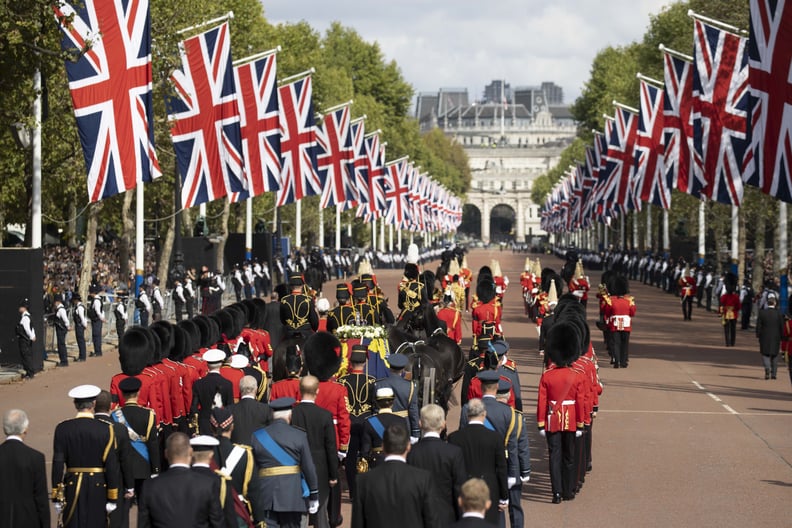 Prince Harry, William at Queen Elizabeth Coffin Procession | POPSUGAR ...